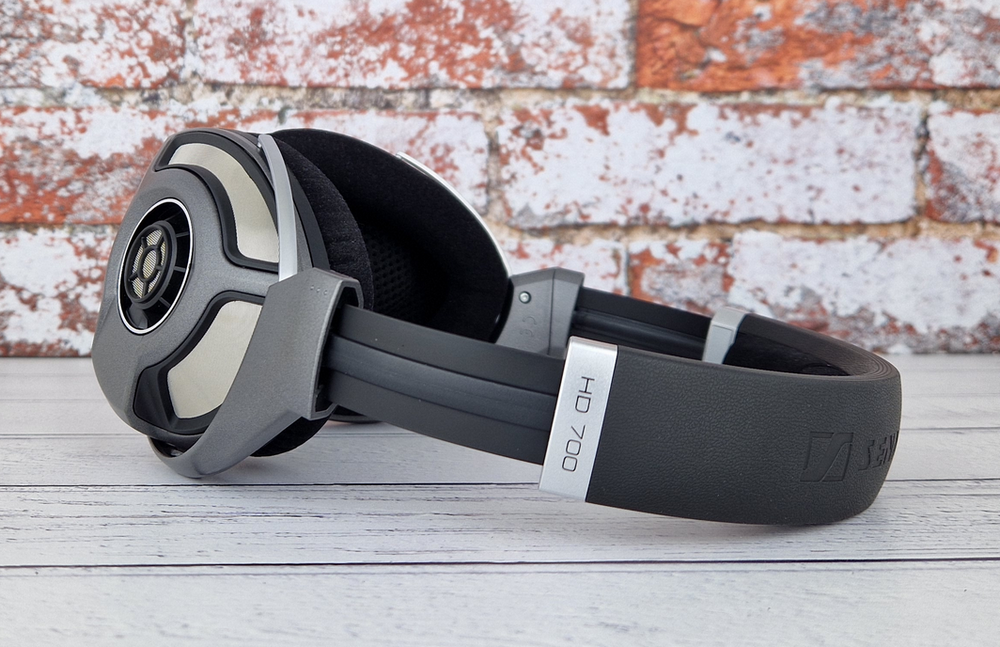 Closed: Sennheiser HD 700 | Headphone Reviews and Discussion - Head-Fi.org