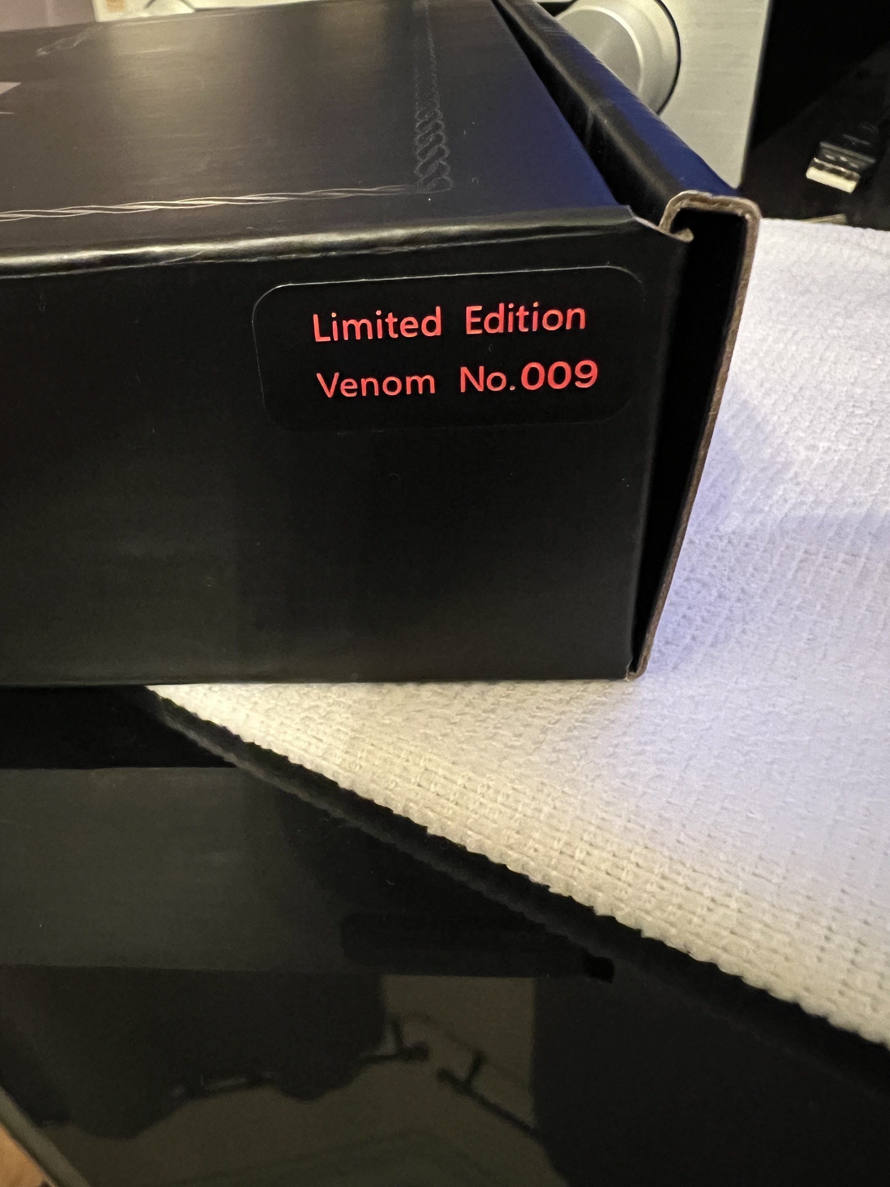 Sold: Liquid Links Venom in Excellent Condition ($1,089 value ...