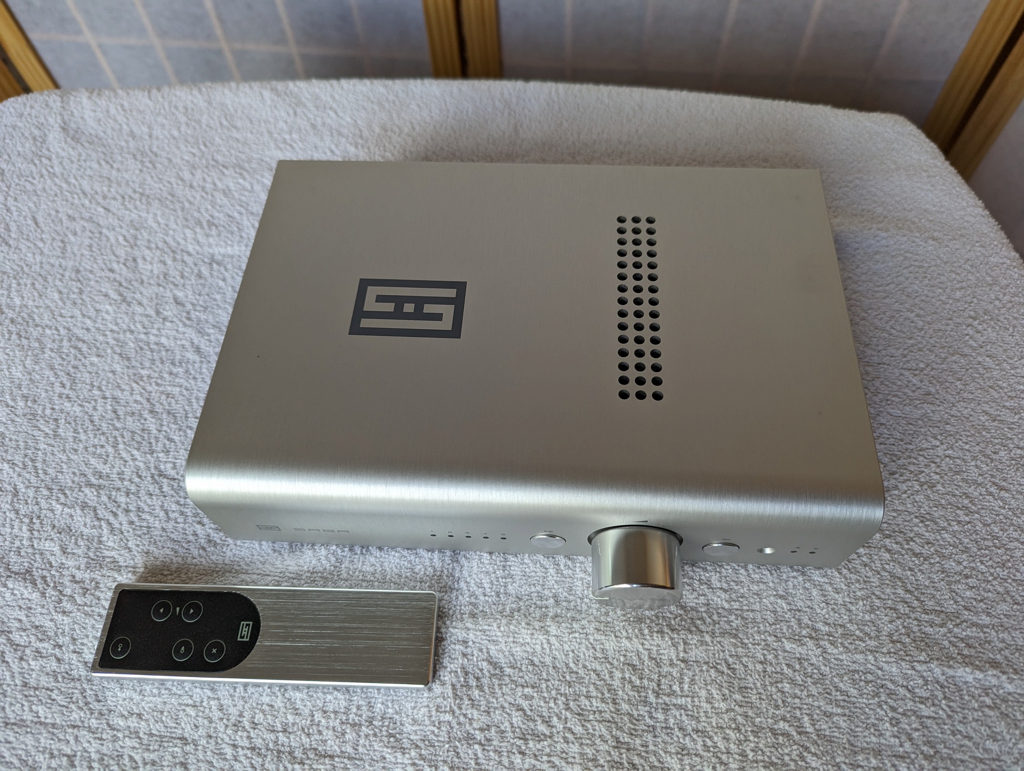 Closed: Schiit Saga S remote control preamp | Headphone Reviews and ...