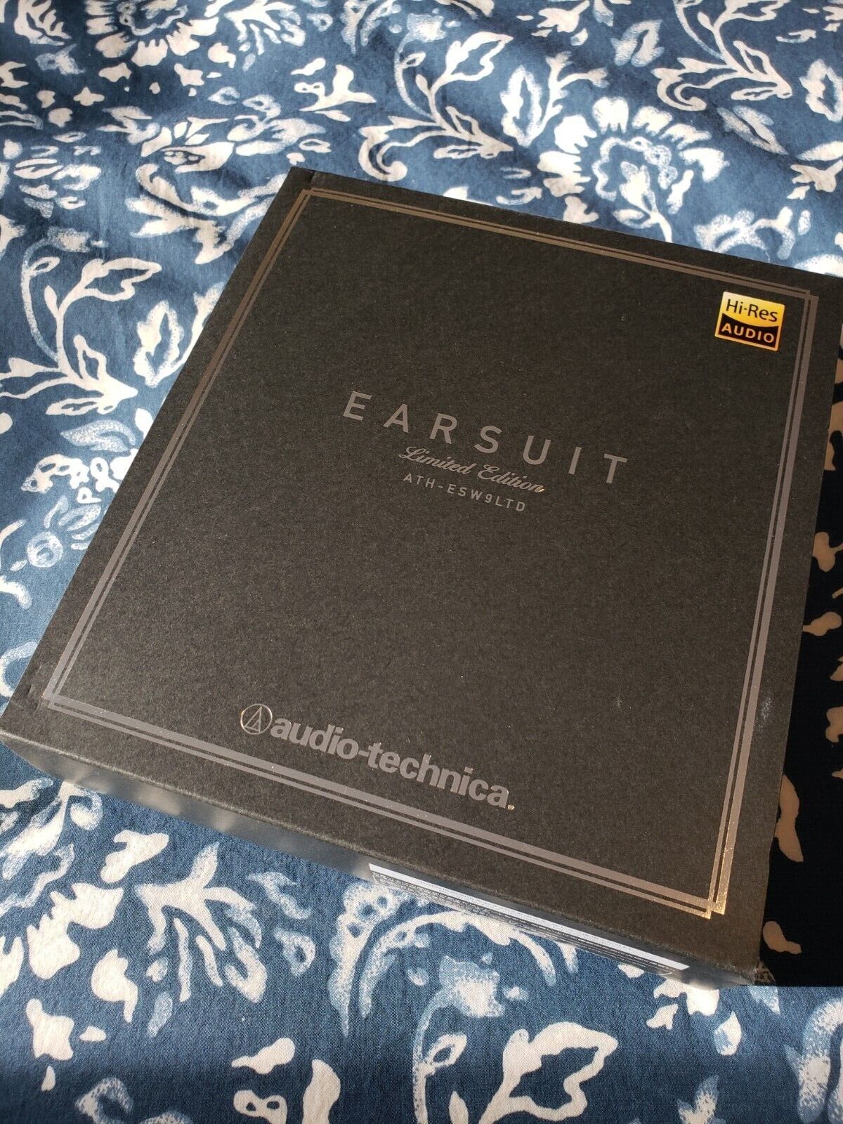 Closed: Audio-Technica ATH-ESW9 Limited Edition Wooden (Teak ...