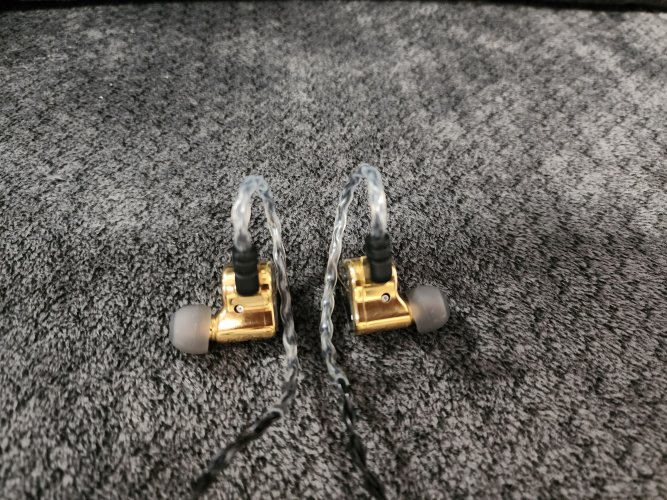 Sold: Fir audio xe6 | Headphone Reviews and Discussion - Head-Fi.org