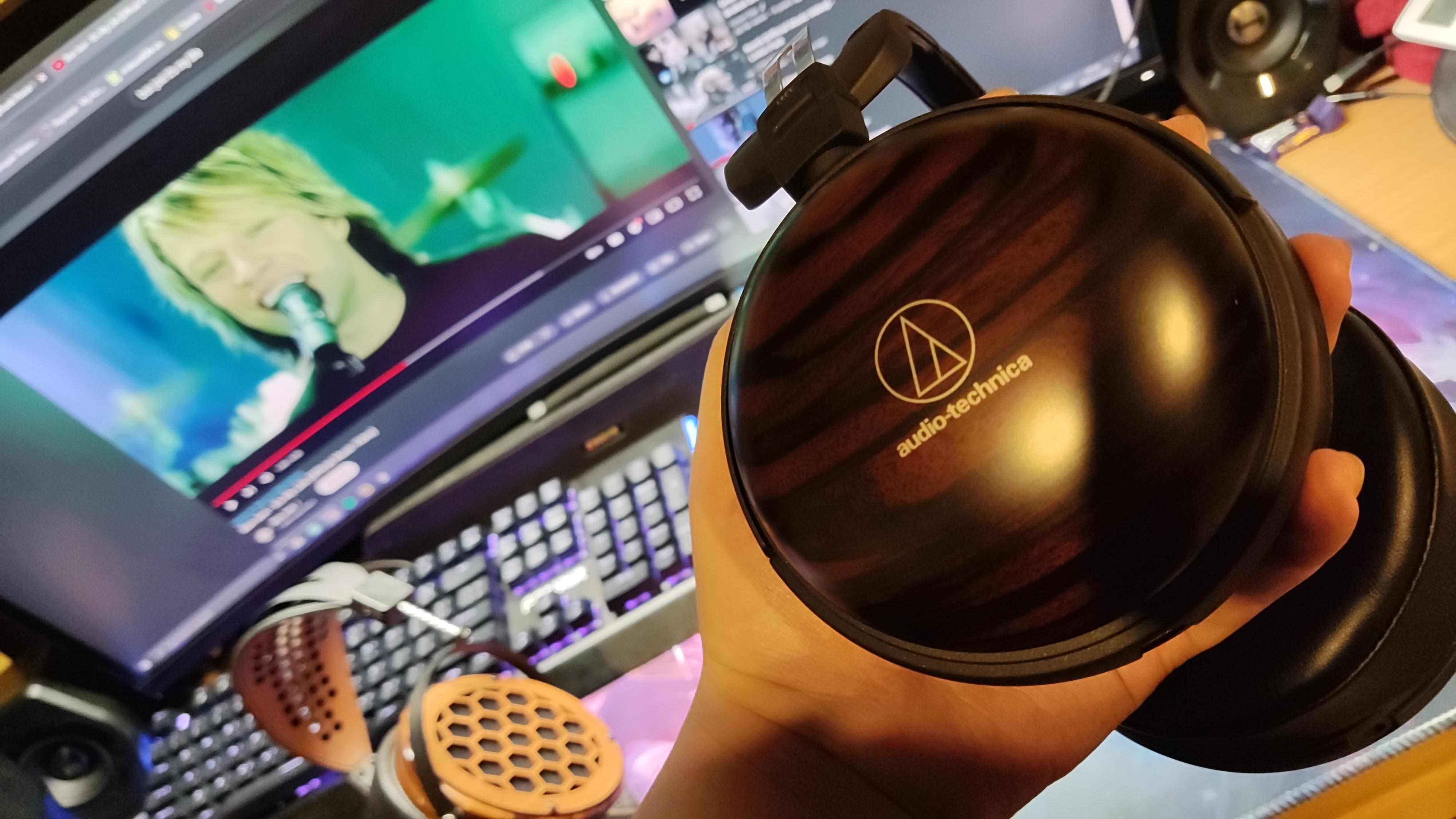 Traded: Audio Technica ATH - AWKT plus ath hdc114a | Headphone Reviews ...