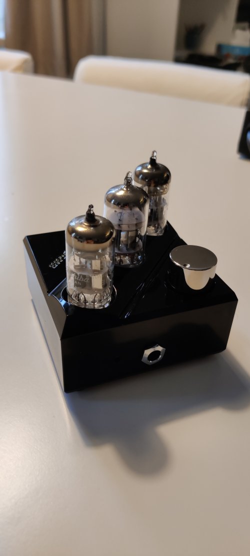 Closed: Brocksieper Earmax Pro | Headphone Reviews and Discussion ...