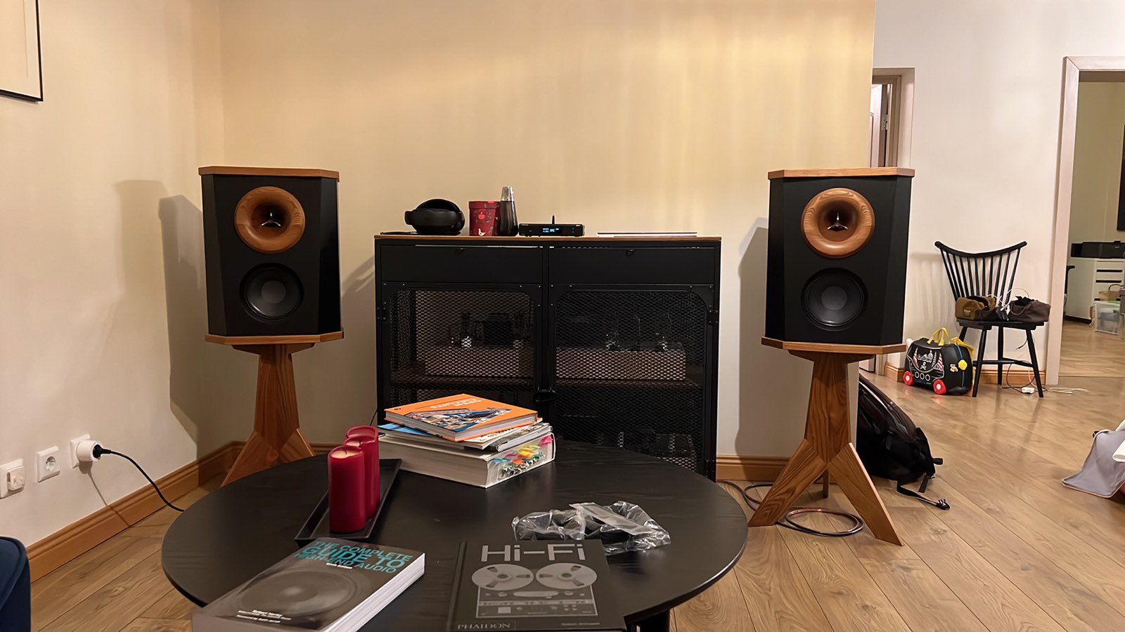 Riviera AIC-10 headphones & speakers amplifier | Headphone Reviews and ...