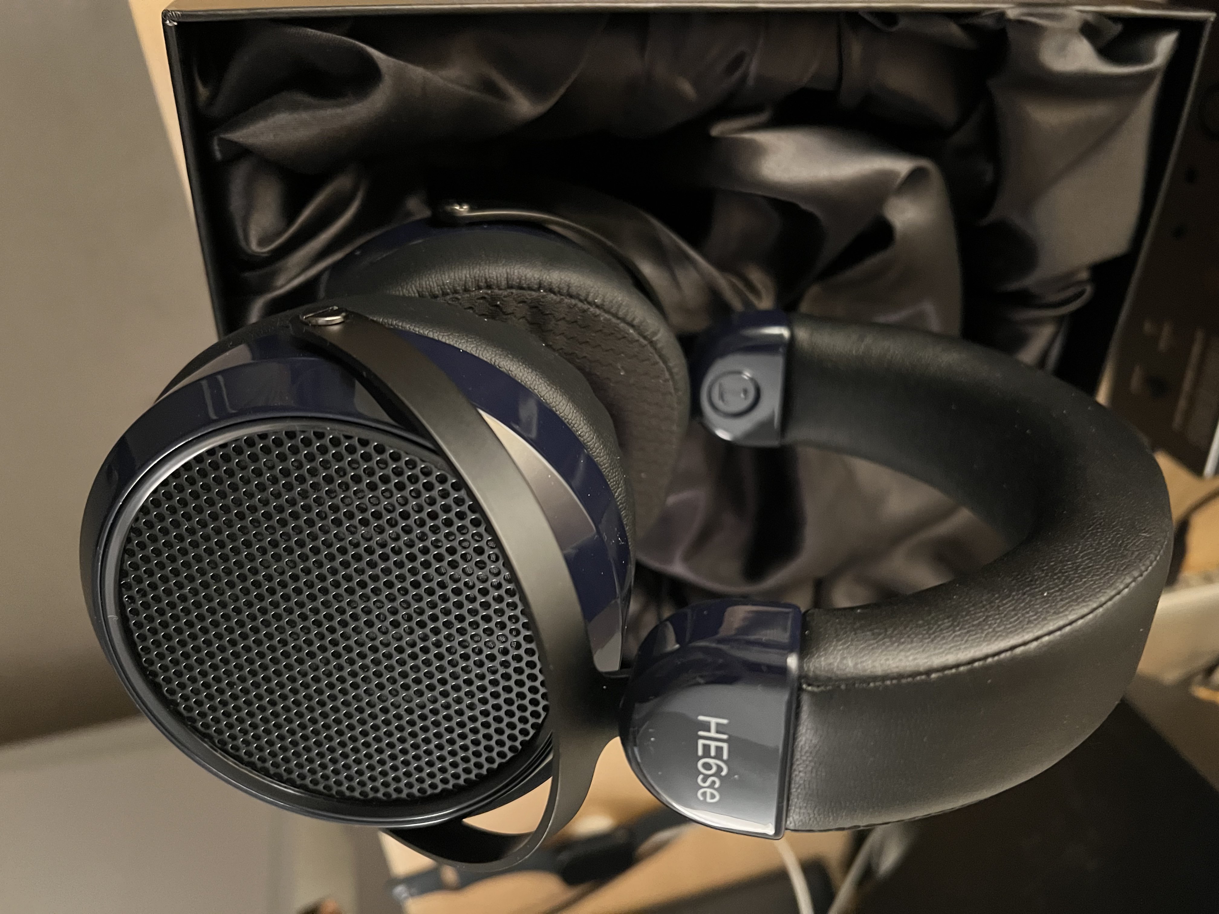 Sold: Hifiman HE-6 V2 | Headphone Reviews and Discussion - Head-Fi.org