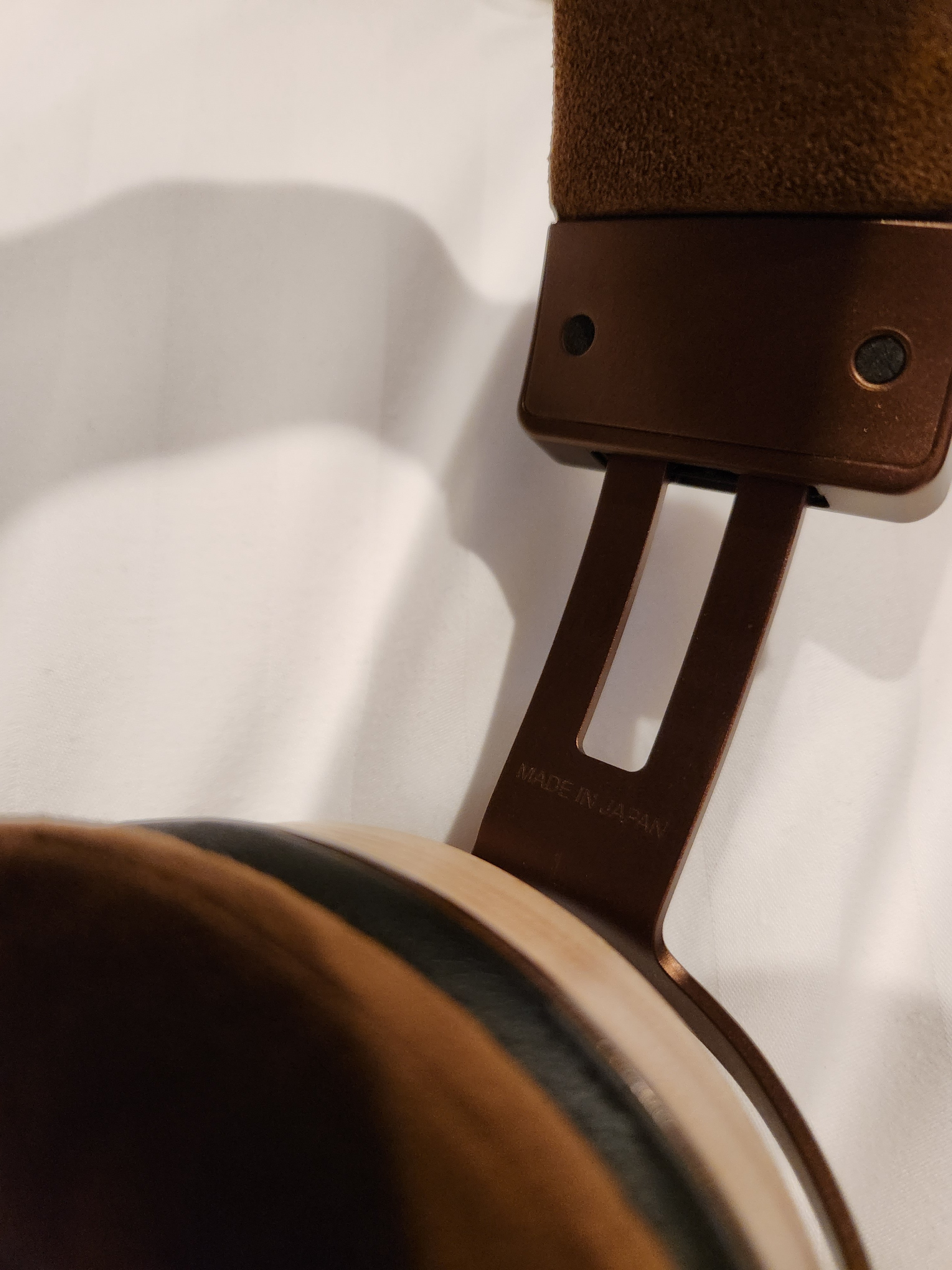 The Closed-Back Headphone Thread (Plus Comparisons & Reviews ...