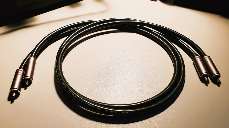 Sold: DH Labs Air Matrix RCA - RCA 1m (pair) | Headphone Reviews and ...