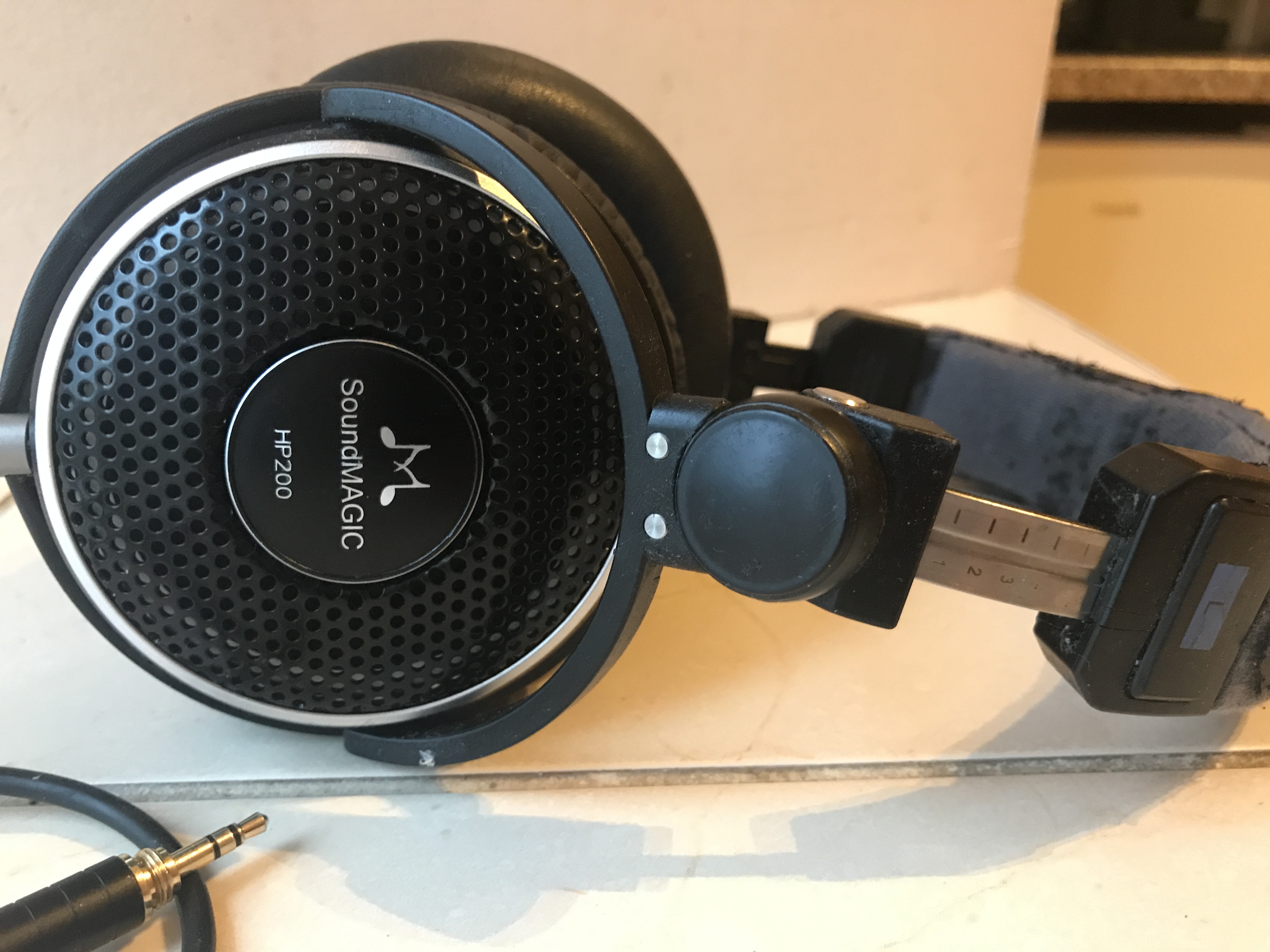 Closed: Soundmagic HP 200 Headphones | Headphone Reviews and Discussion ...