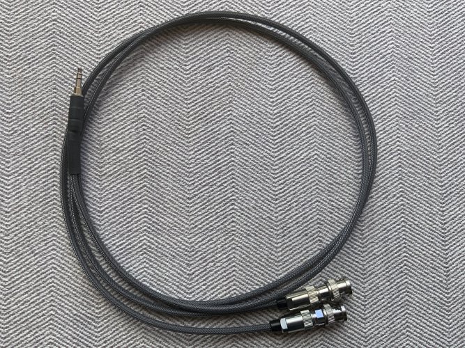 Sold: Black Dragon Mini Coax Digital Cable for Mojo 2 or Hugo 2 to M ...