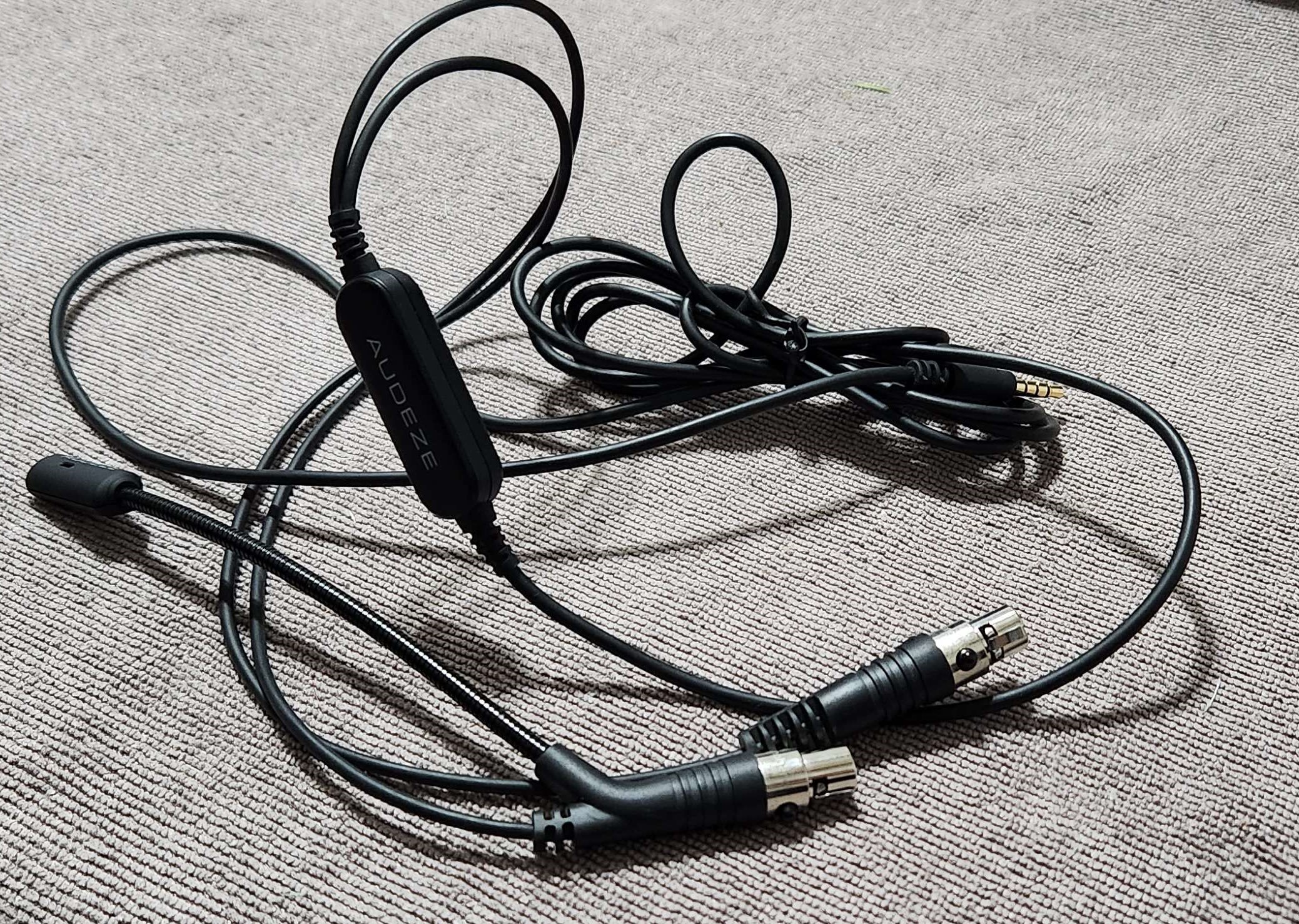 Sold: SOLD: Audeze Microphone Cable (LCD GX) | Headphone Reviews and ...