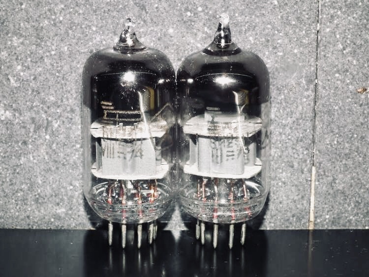 Closed: Various 6DJ8 | ECC88 | E88CC NOS | Headphone Reviews and ...