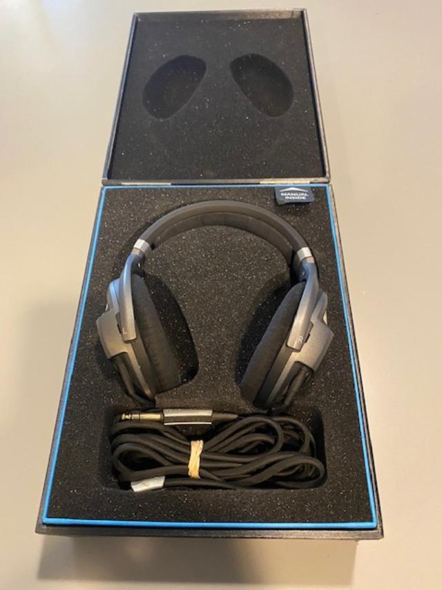 Sold: Sennheiser HD700 like new | Headphone Reviews and Discussion ...