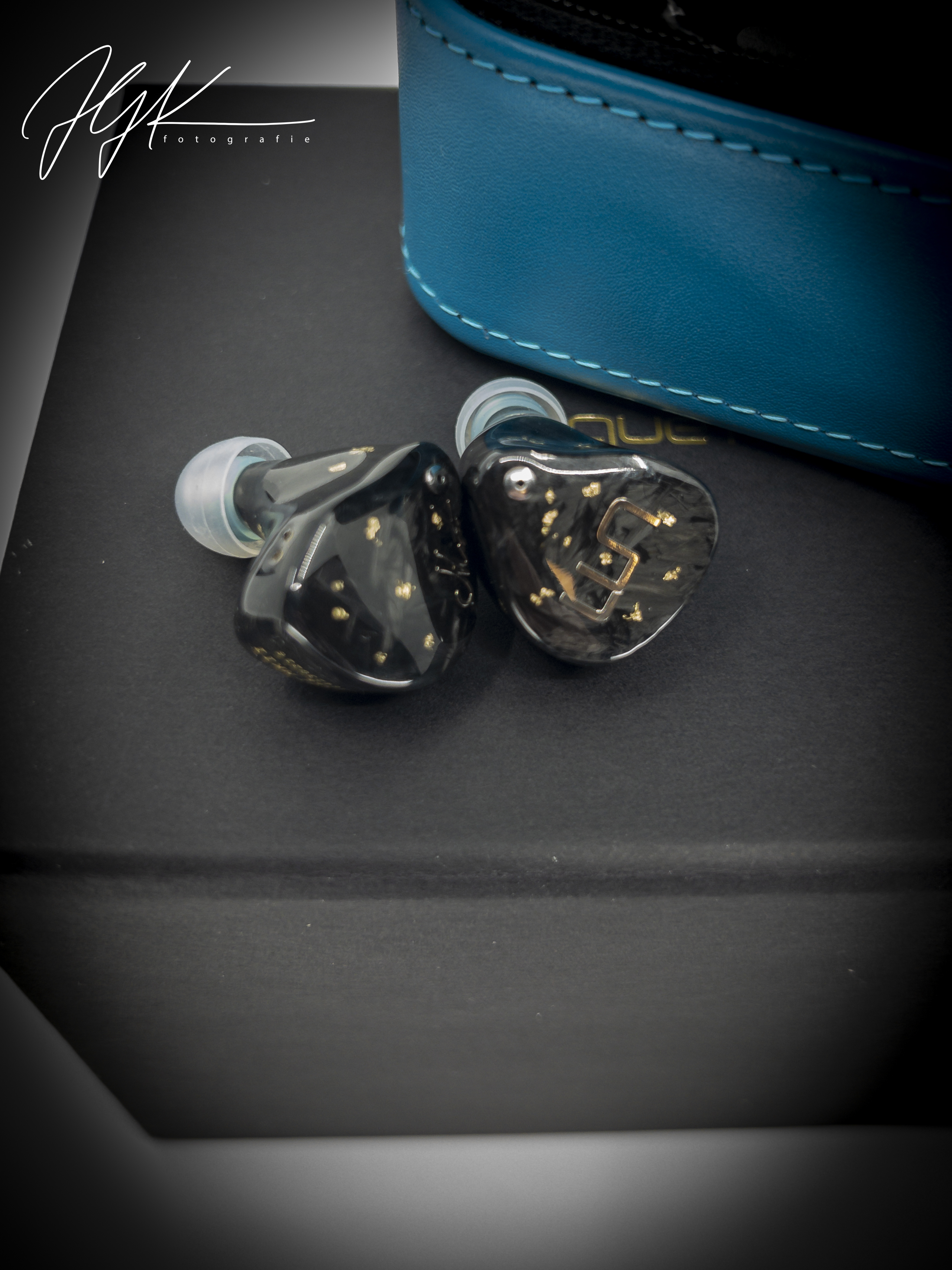 Sold: Like New UM Mest MKII (Unique Melody Mest Mark 2) | Headphone ...