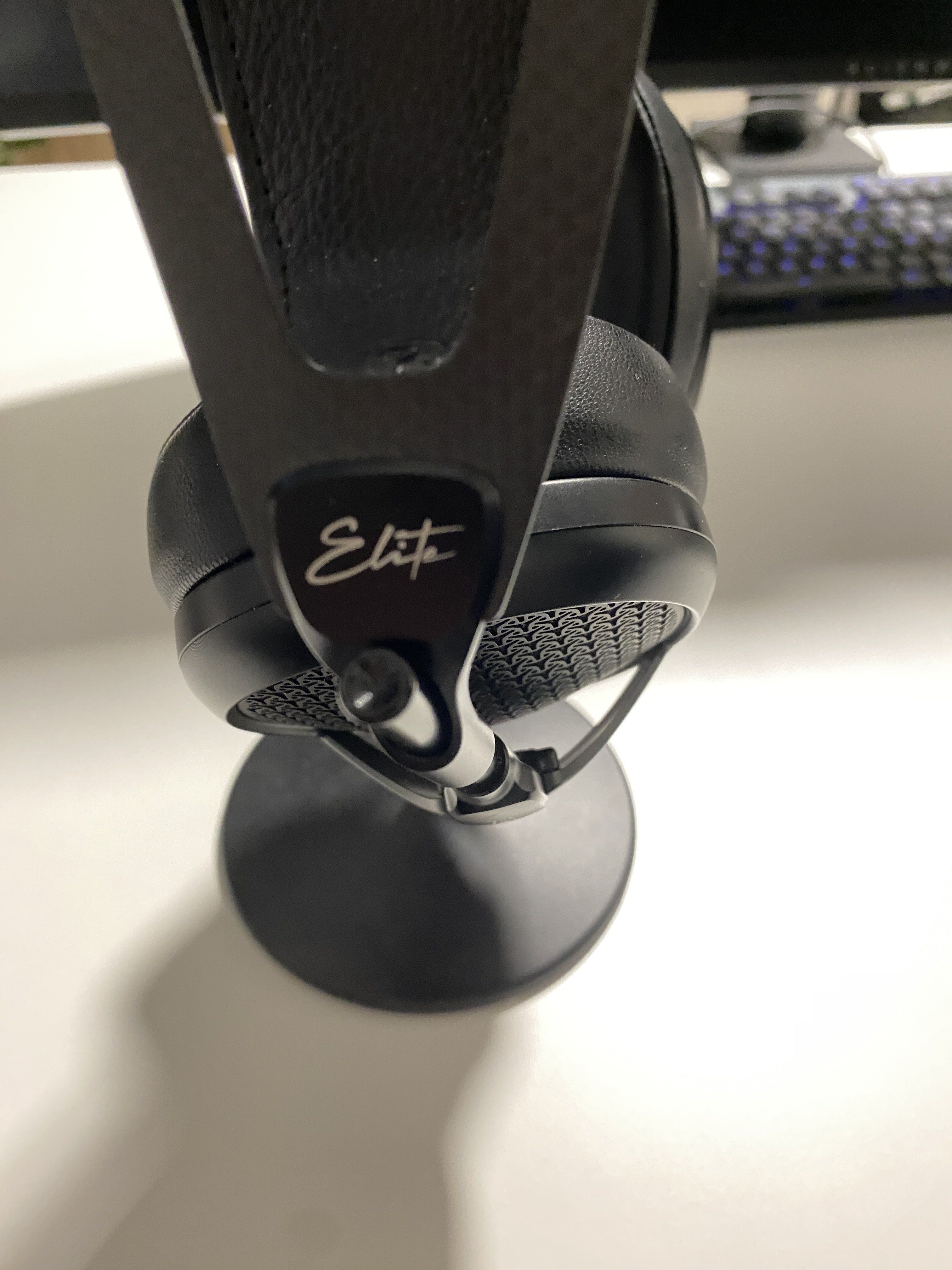 Sold: Meze Elite „all black special edition“ with newest angled ...