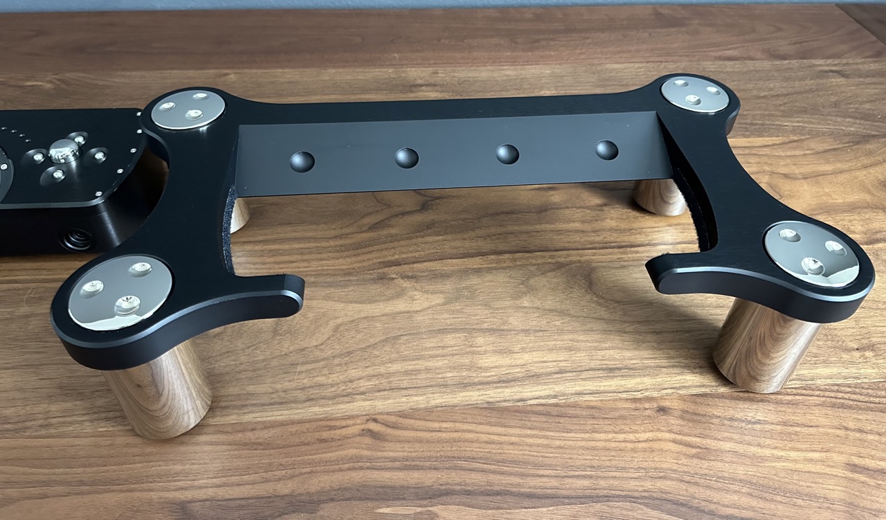 Sold: Chord Ensemble Stand | Headphone Reviews and Discussion - Head-Fi.org
