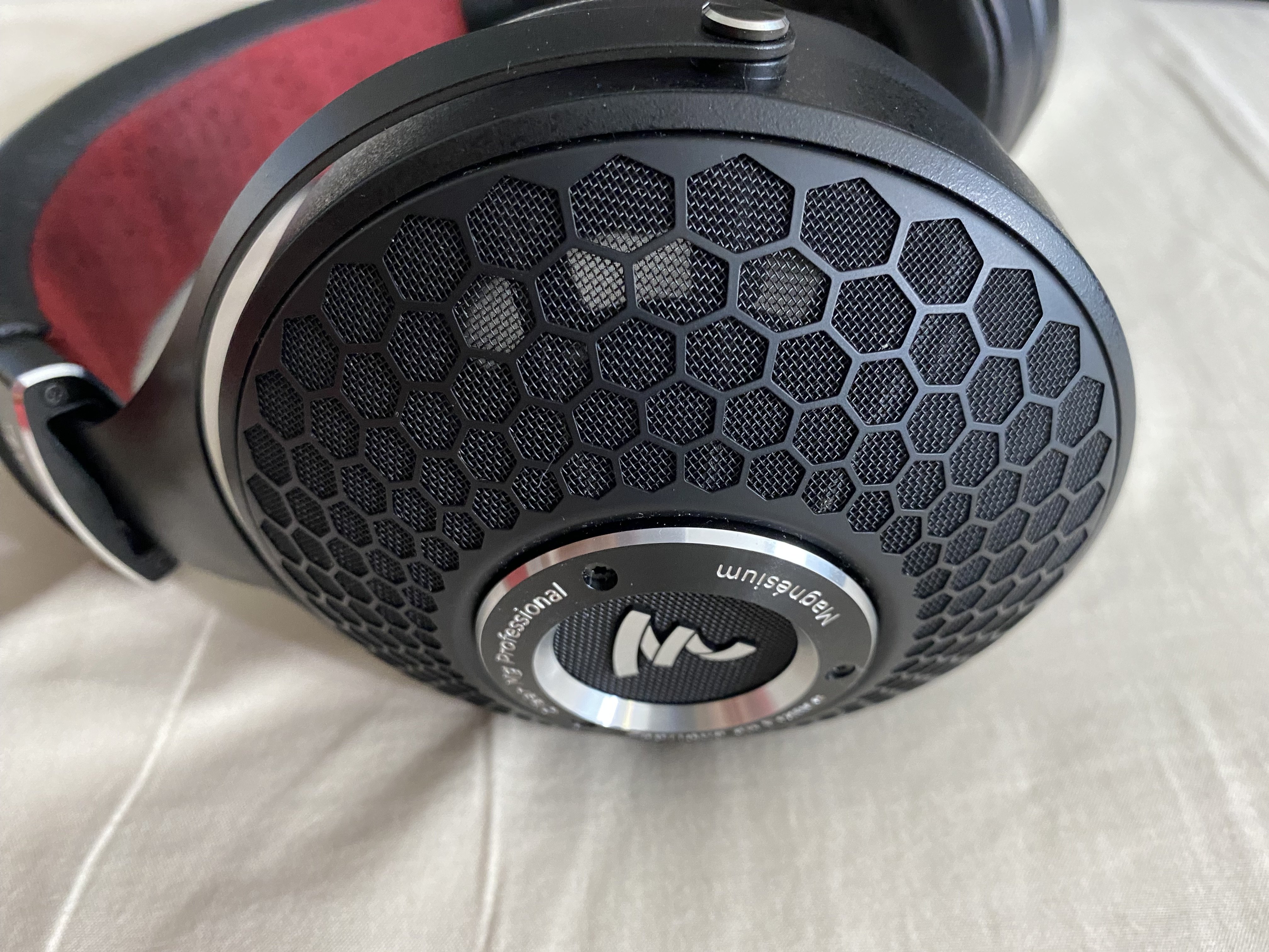 Closed: SOLD Focal Clear MG Pro | Headphone Reviews and Discussion ...