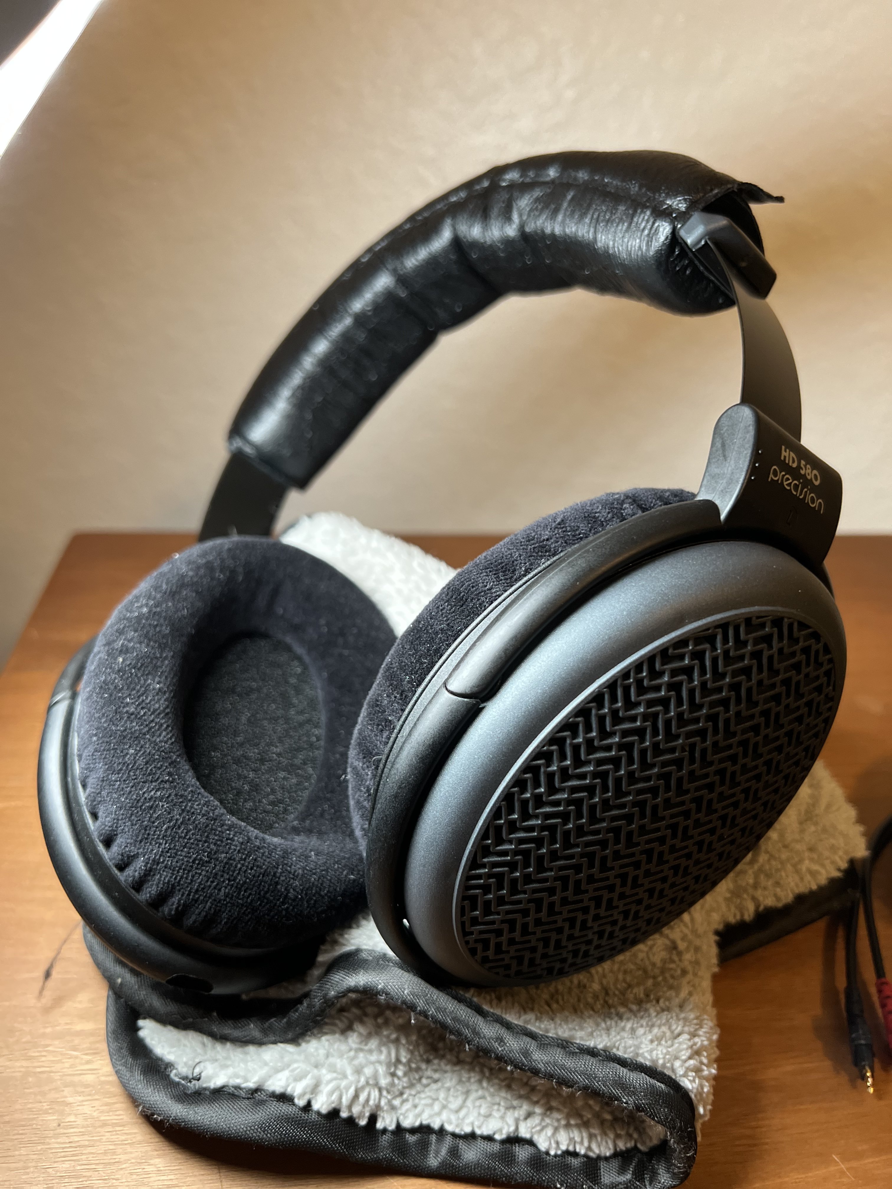 HD580 Flat plate | Headphone Reviews and Discussion - Head-Fi.org