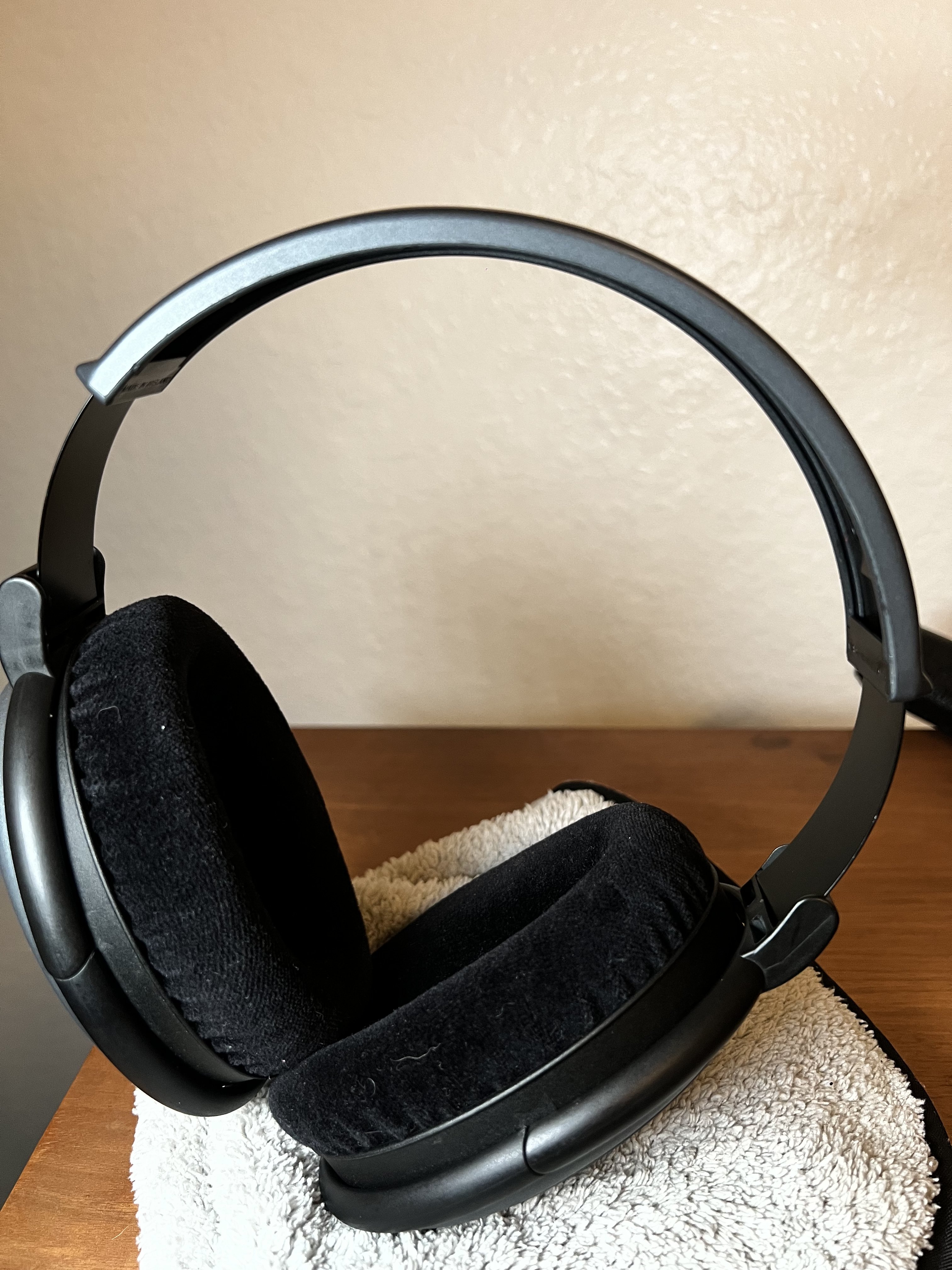 Closed: HD580 Flat plate | Headphone Reviews and Discussion - Head-Fi.org