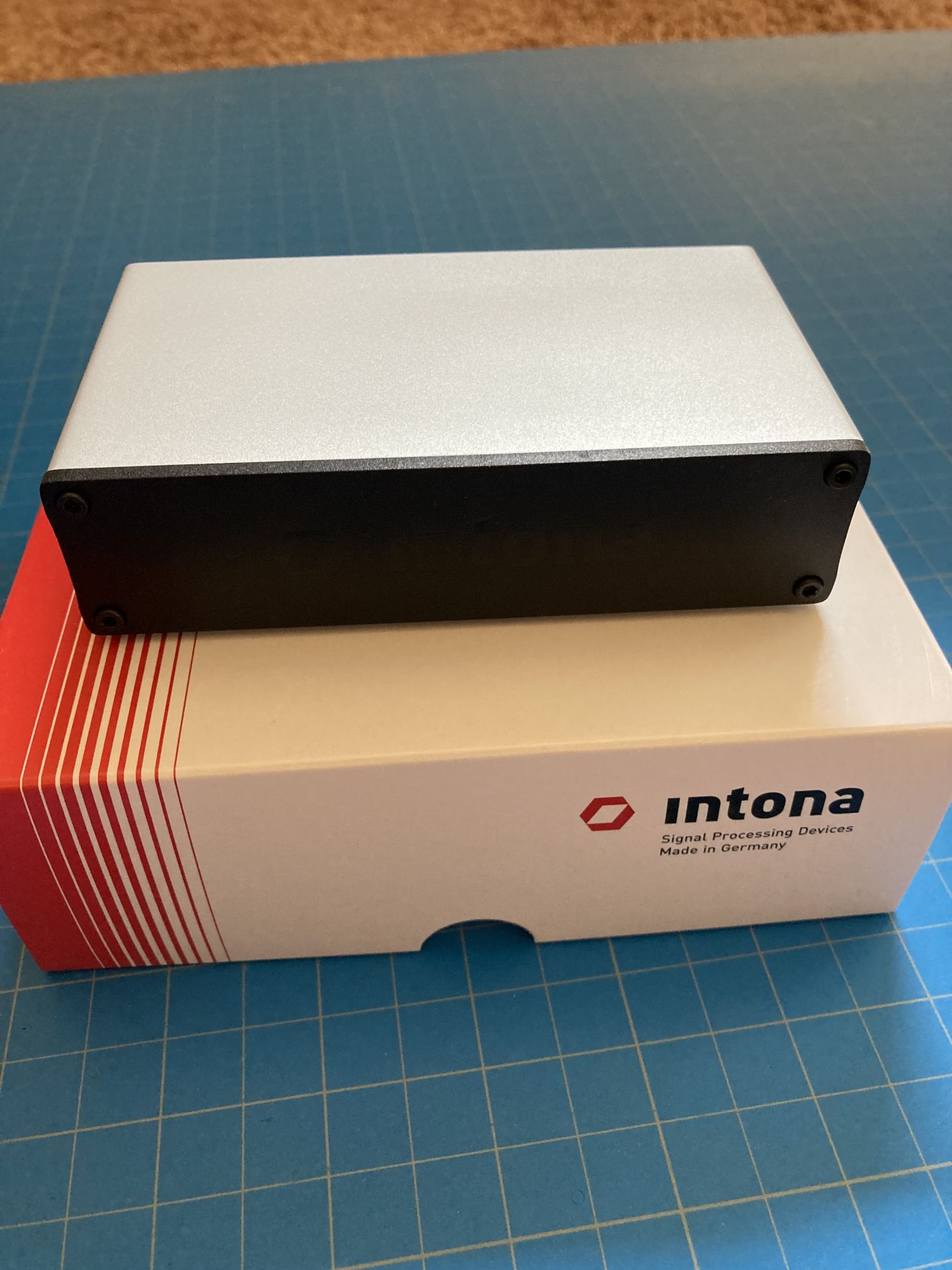 Closed: Intona Model 7055-C, USB 3.0 SuperSpeed Isolator | Headphone ...