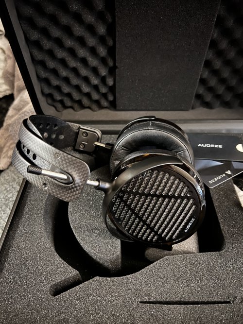 Sold: Audeze LCD5 like new | Headphone Reviews and Discussion - Head-Fi.org