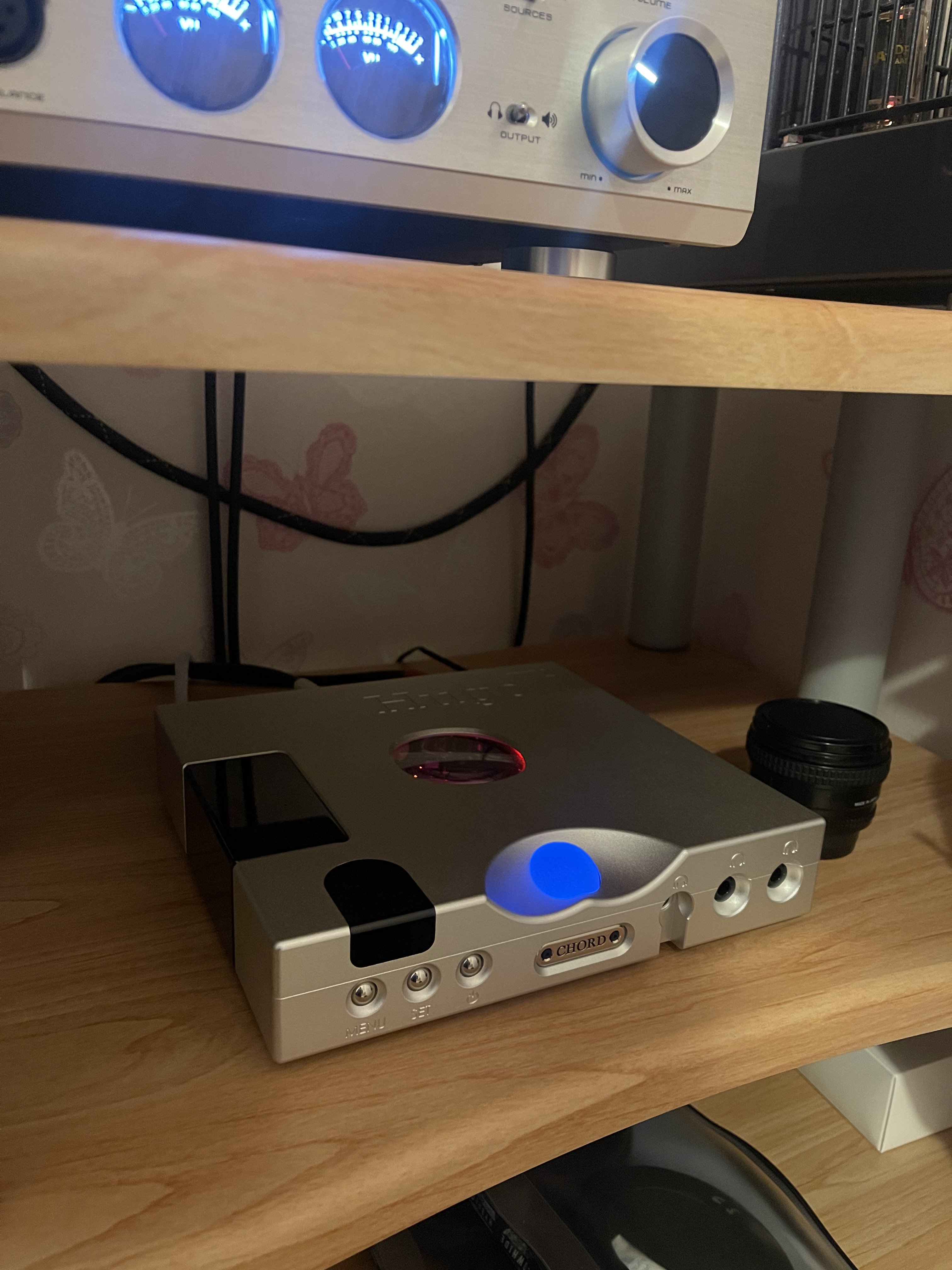 Closed: Chord Hugo TT2 (Silver) | Headphone Reviews and Discussion ...