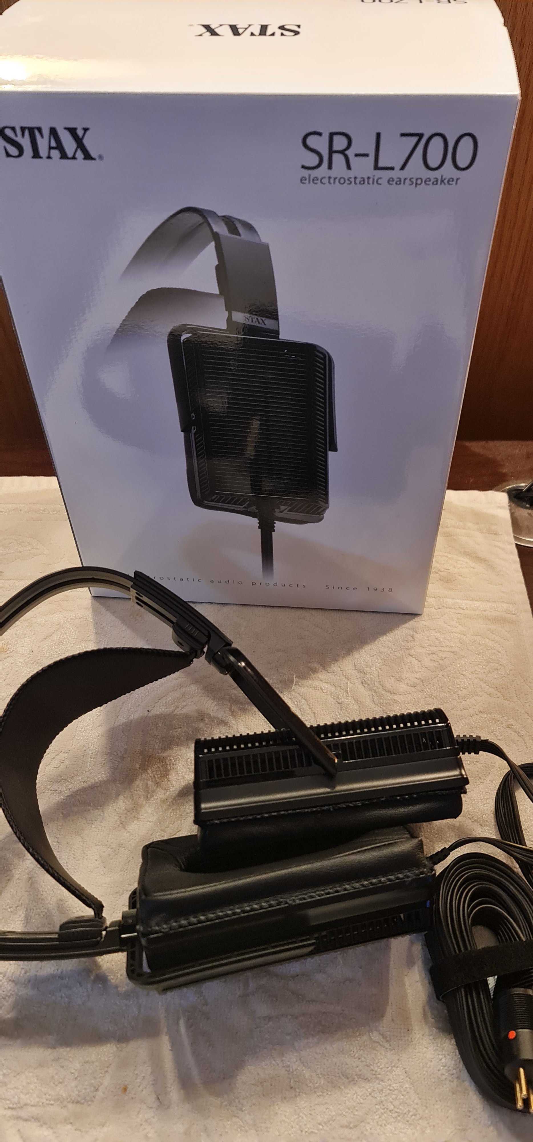 Closed: Stax L700 | Headphone Reviews and Discussion - Head-Fi.org