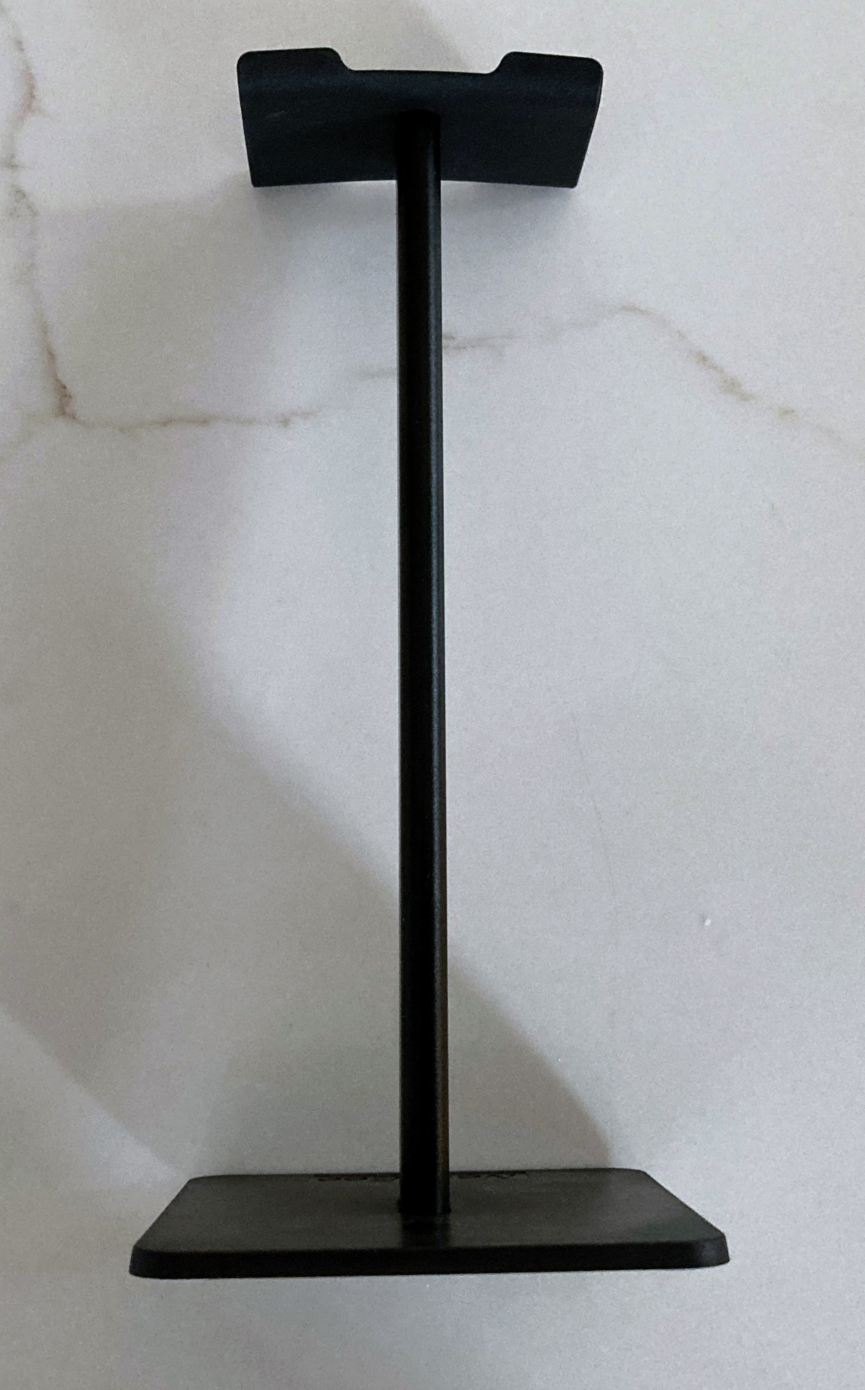 Closed: Wow! 4 Marginally OK IEM Stands w/Printed Photo of Nicolas Cage ...