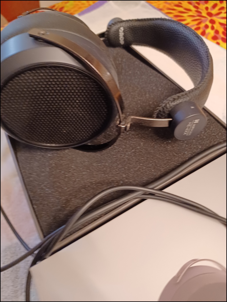 Closed: Drop HIFIMAN HE4XX Planar Magnetic Over-ear Open-back ...