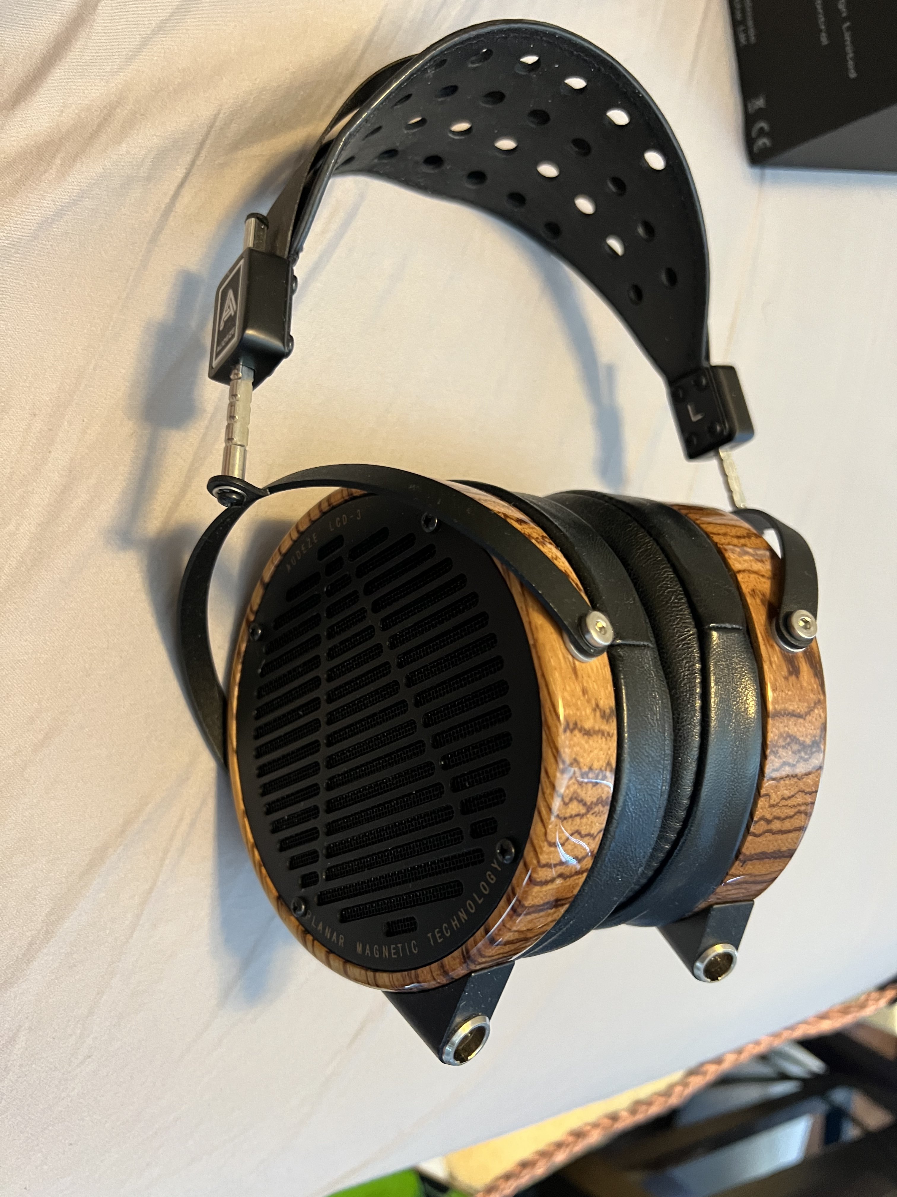 Sold: Audeze lcd3 like new | Headphone Reviews and Discussion - Head-Fi.org