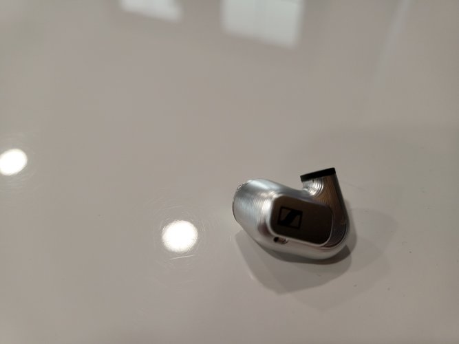 Sold: Sennheiser ie900 flagship iem with upgraded cable | Headphone ...