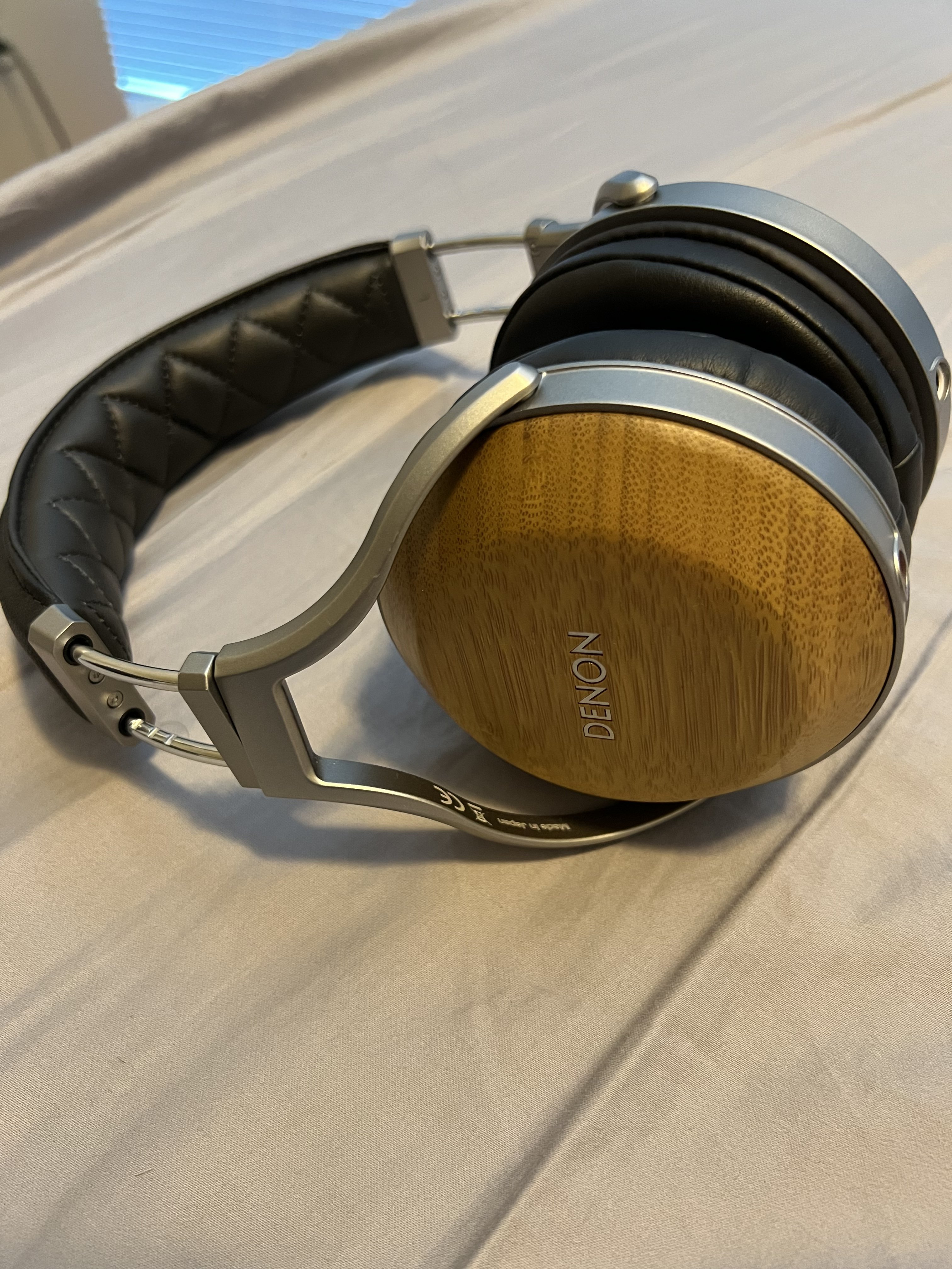 Sold: Denon D9200 like new | Headphone Reviews and Discussion - Head-Fi.org