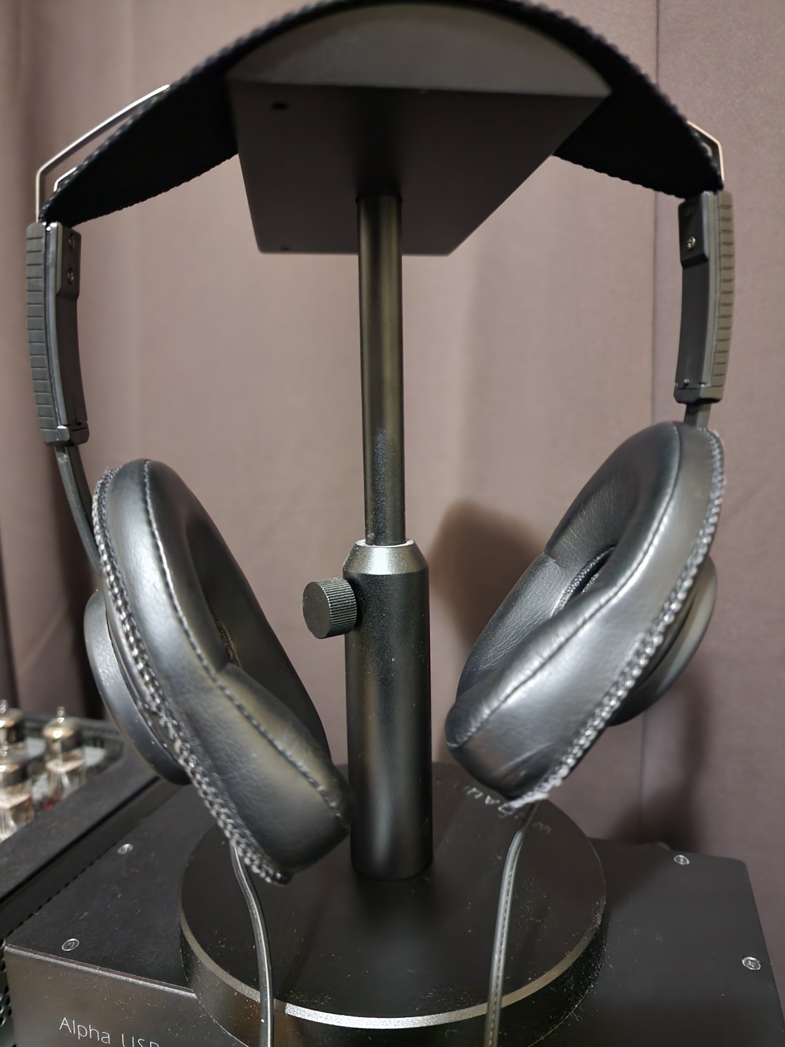 Sold: Stax Aperio Alpha PRO rare dynamic headphone from stax ...