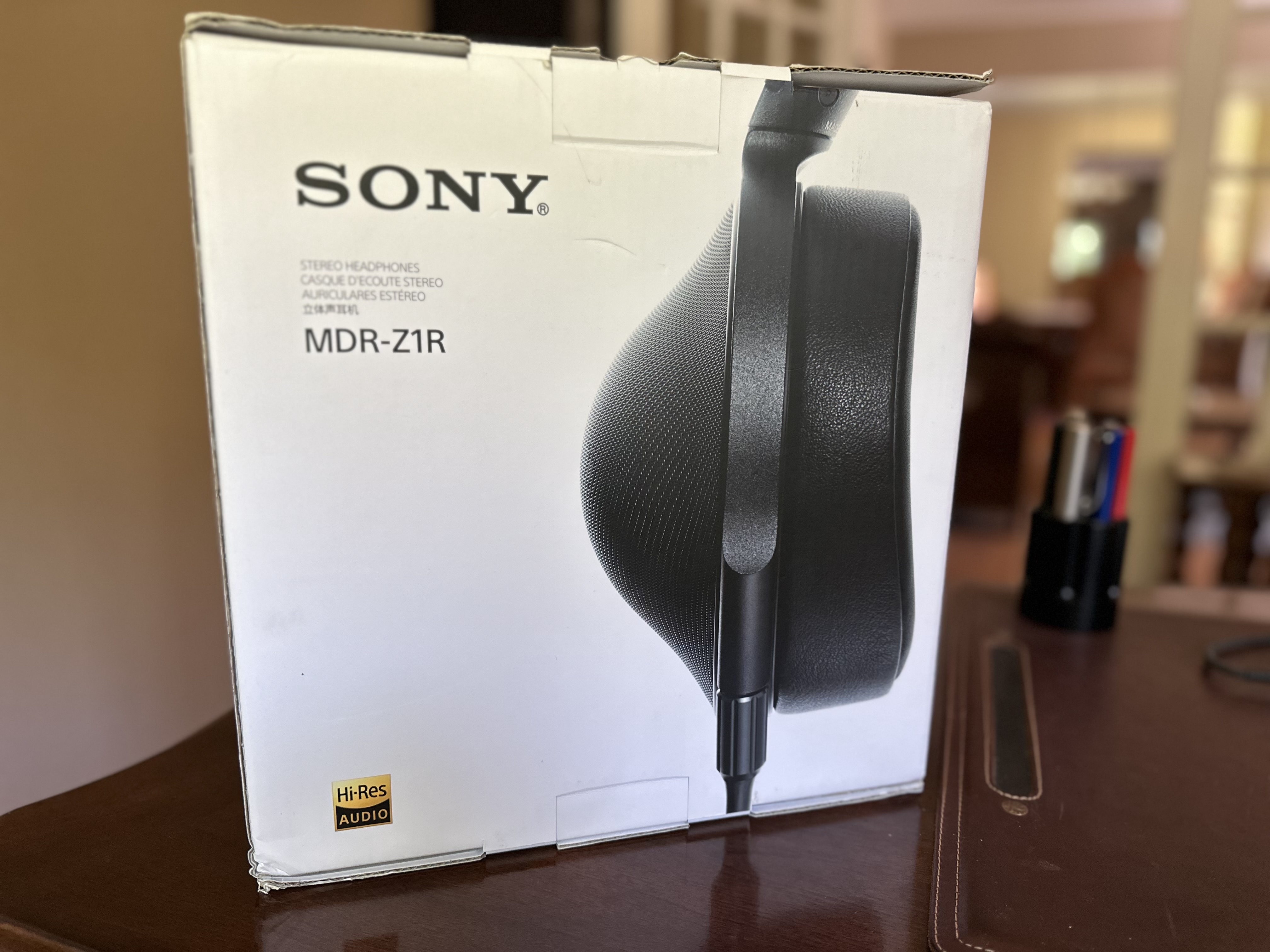 Sold: Sony MDR-Z1R (complete) | Headphone Reviews and Discussion - Head ...