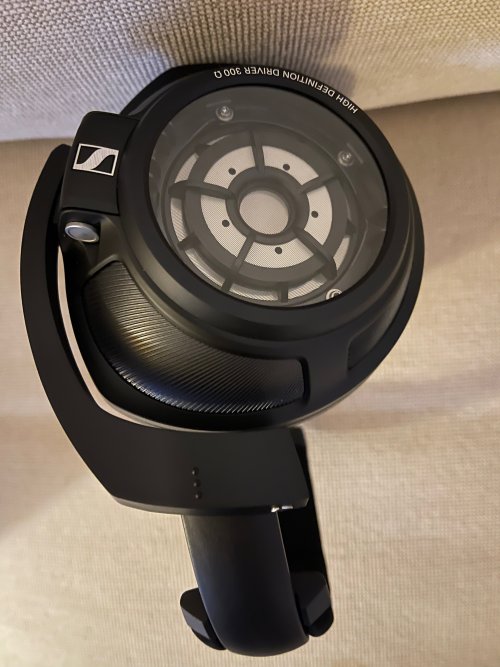Closed: Sennheiser HD820 Absolute Mint | Headphone Reviews and ...