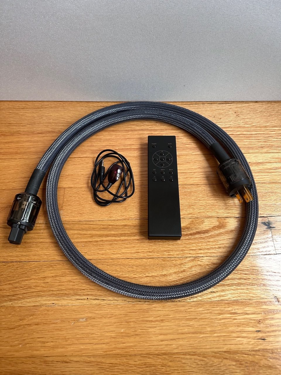 Sold: Flux Volot Headphone Amplifier *Price Drop* | Headphone Reviews ...