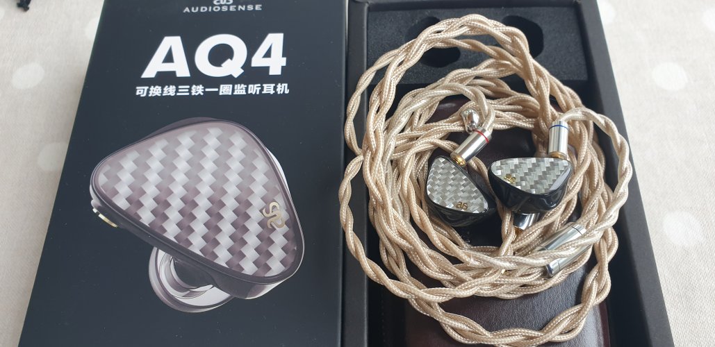 Closed: Audiosense AQ4 mint full package new and 4.4 xinhs cable ...