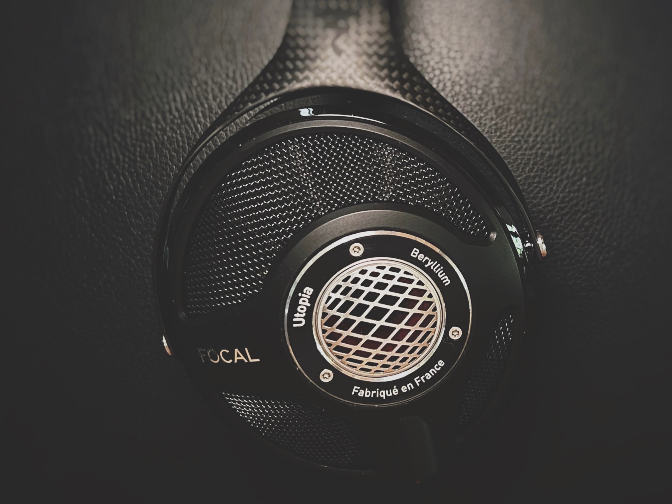 Sold: Focal Utopia 2020-Factory Warranty Coverage | Headphone Reviews ...