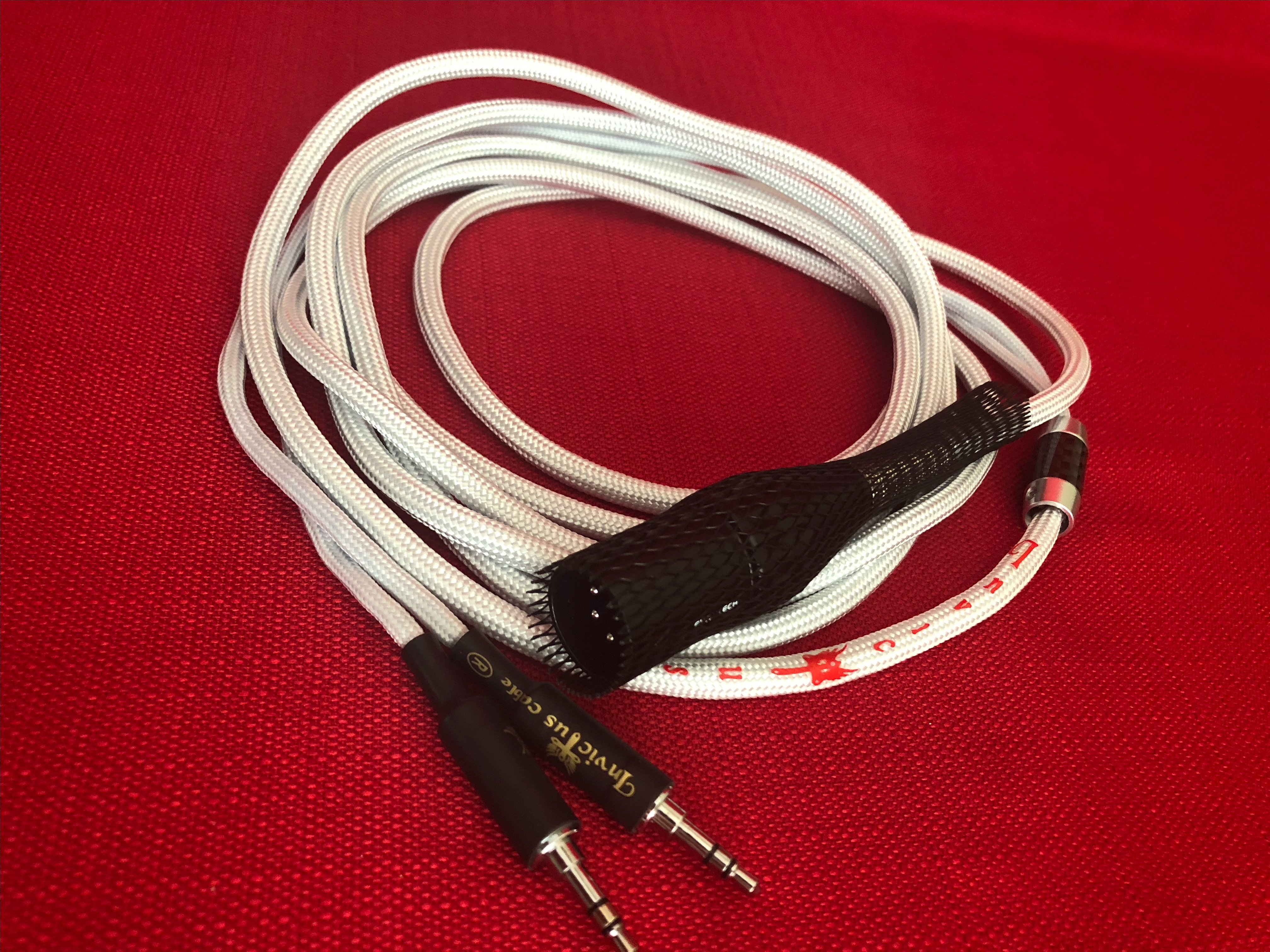 Closed: Invictus Palladium Headphone Cable (3m) 4-pin XLR to dual 3.5mm ...