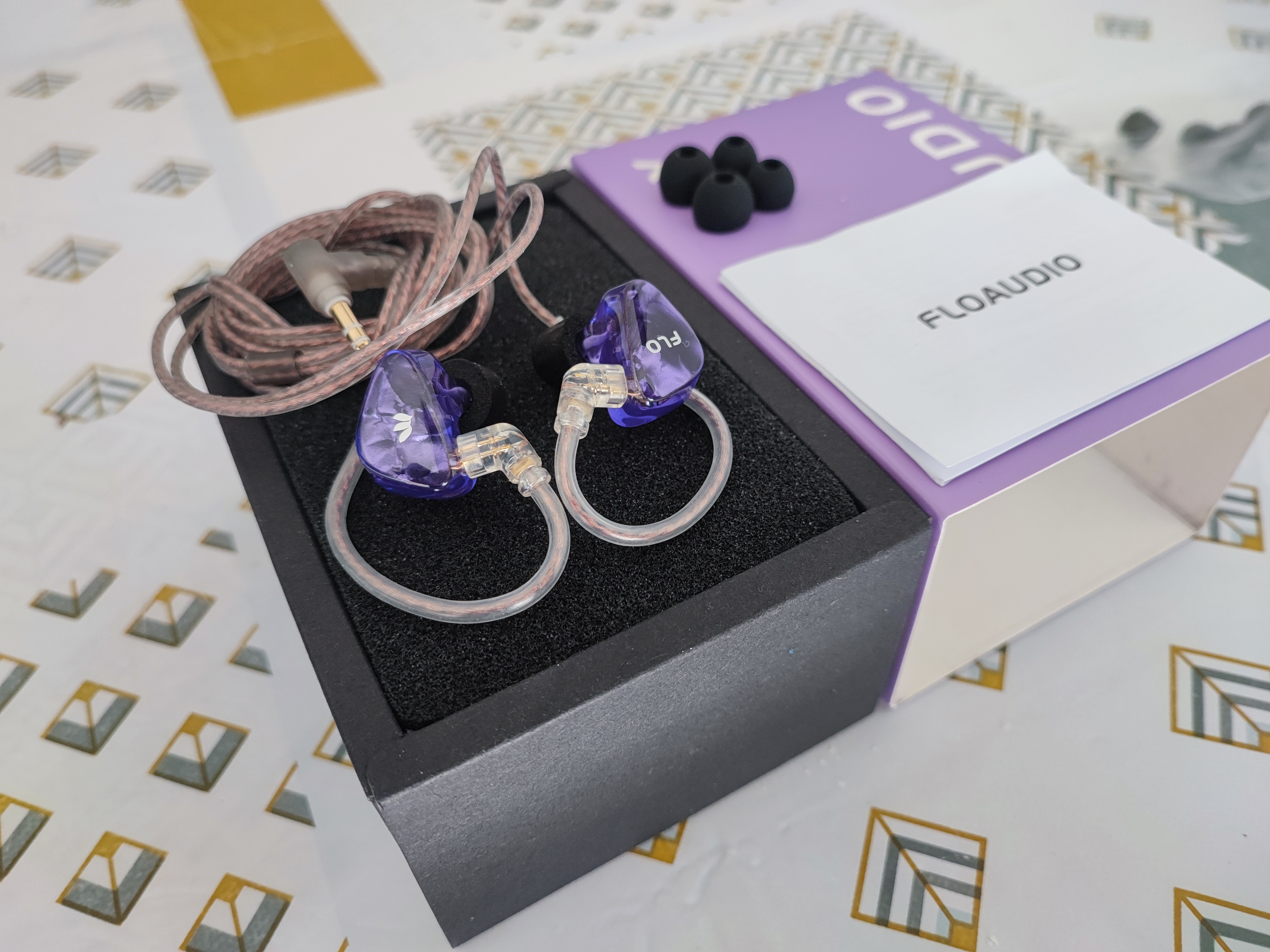 flo lily | Headphone Reviews and Discussion - Head-Fi.org