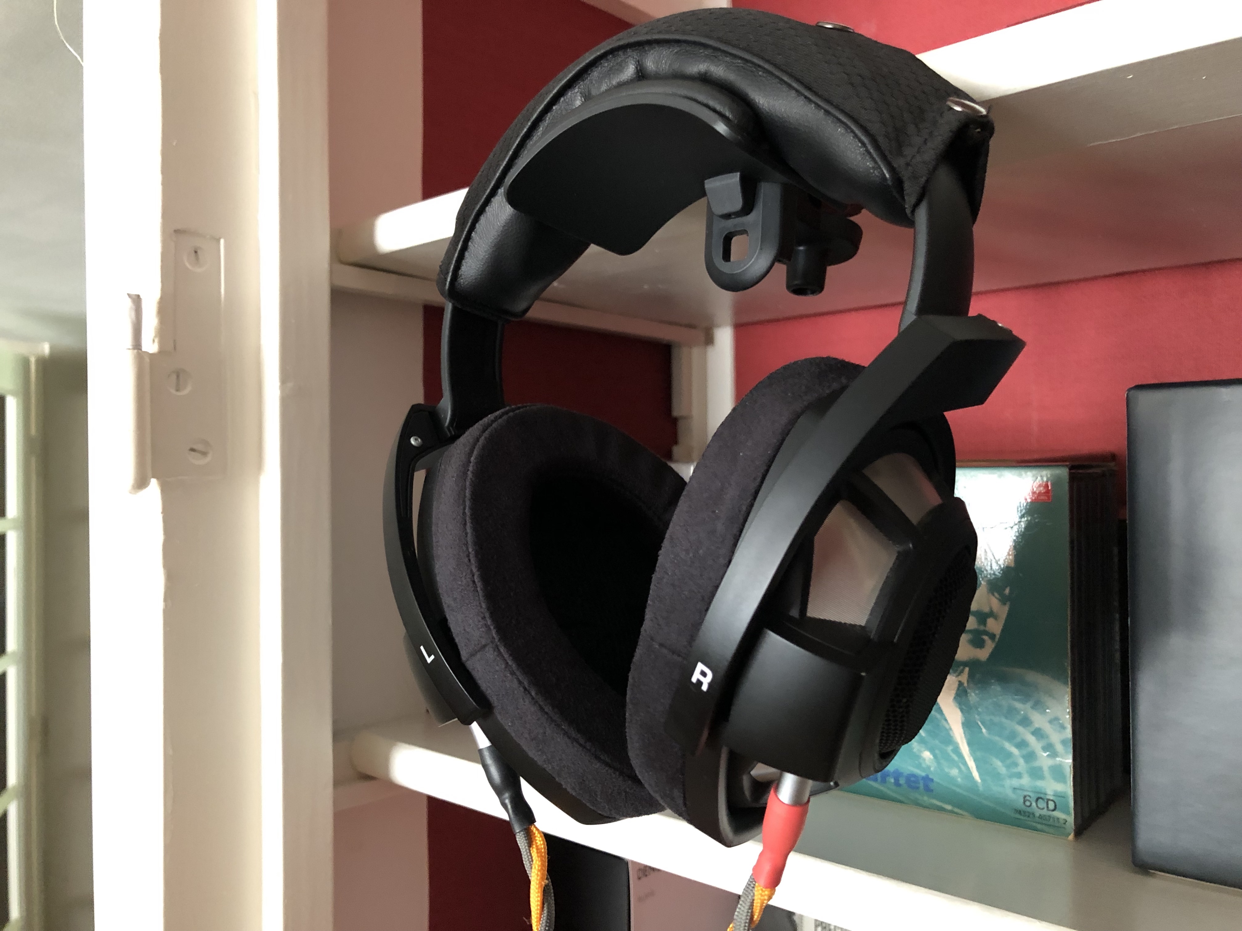 Pics of Headphones... Rules: ONE PIC. NO WORDS! | Page 786 | Headphone ...