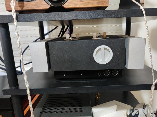 Closed: Pathos InpolEar Headphone amplifier -Black | Headphone Reviews ...