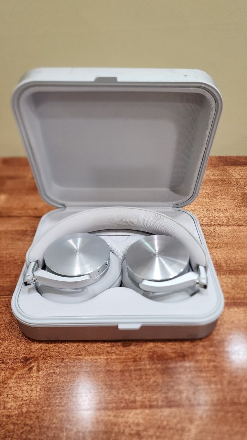 Closed: Bang & Olufsen Beoplay H95 Wireless Over-Ear Headset - Gray ...