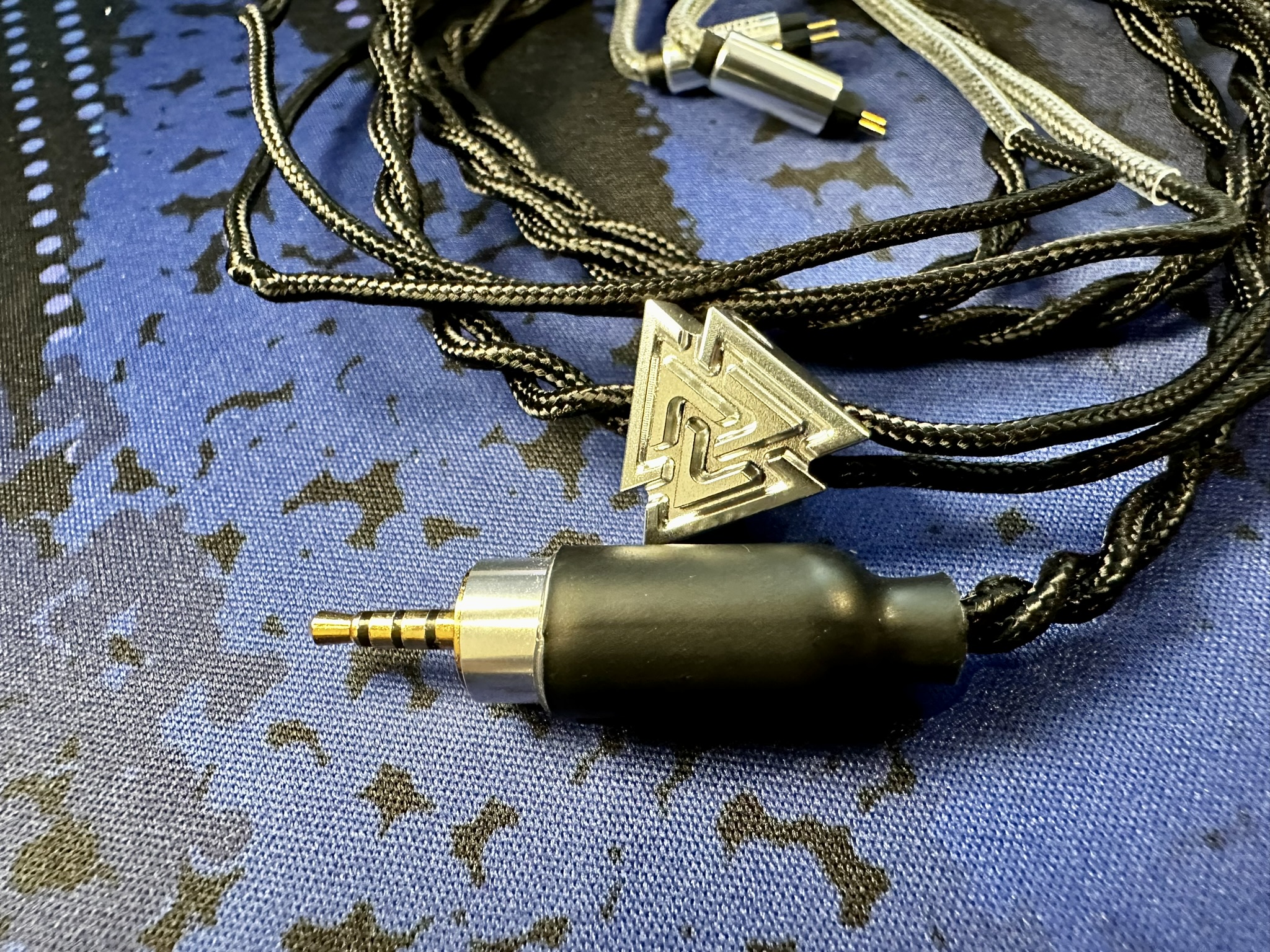 Sold: PW Audio Stormbreaker 2-pin / 2.5mm | Headphone Reviews and ...