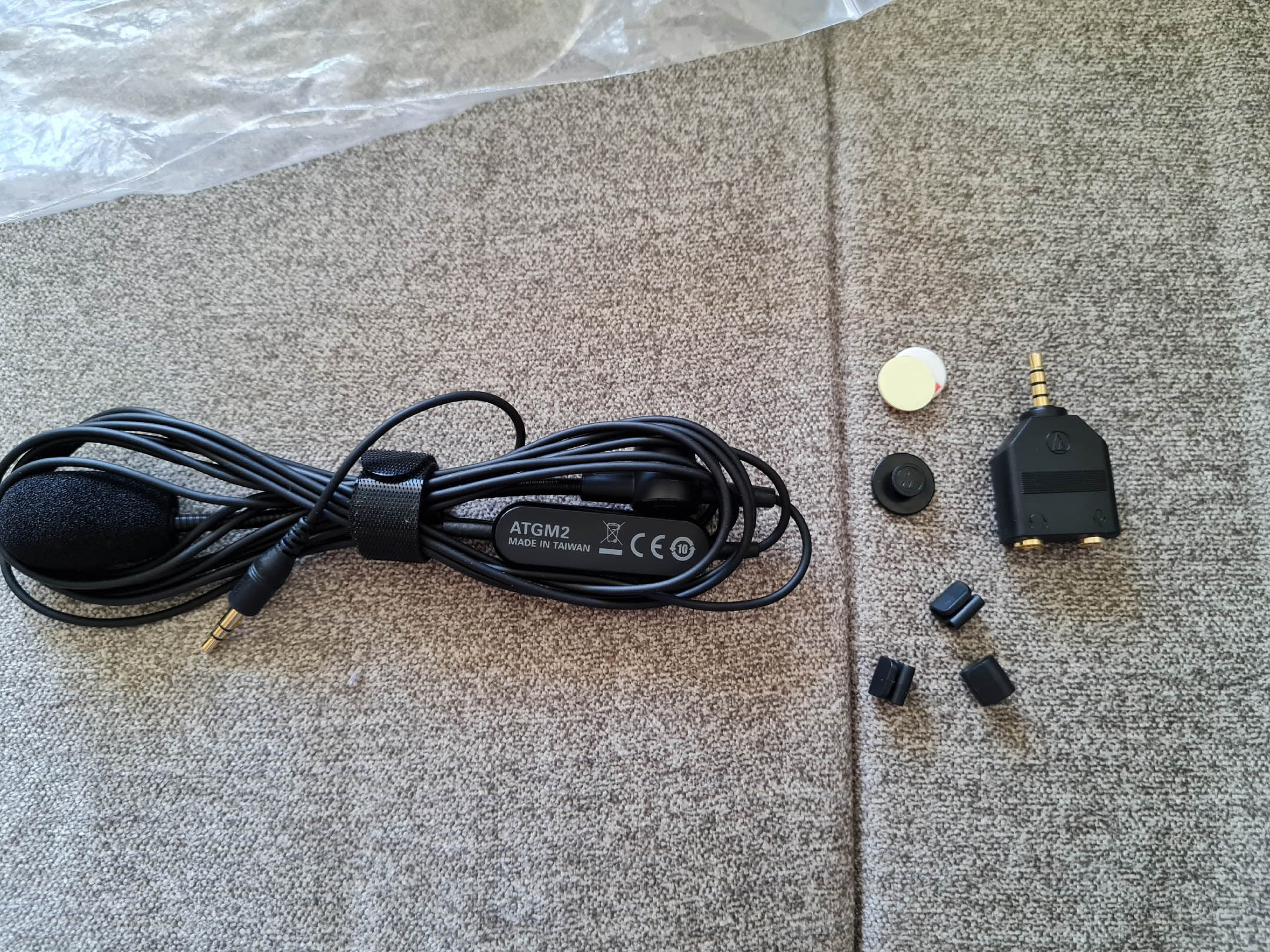 Sold: Audeze LCD-2c + ATGM2 Boom Mic Audio Technica | Headphone Reviews ...