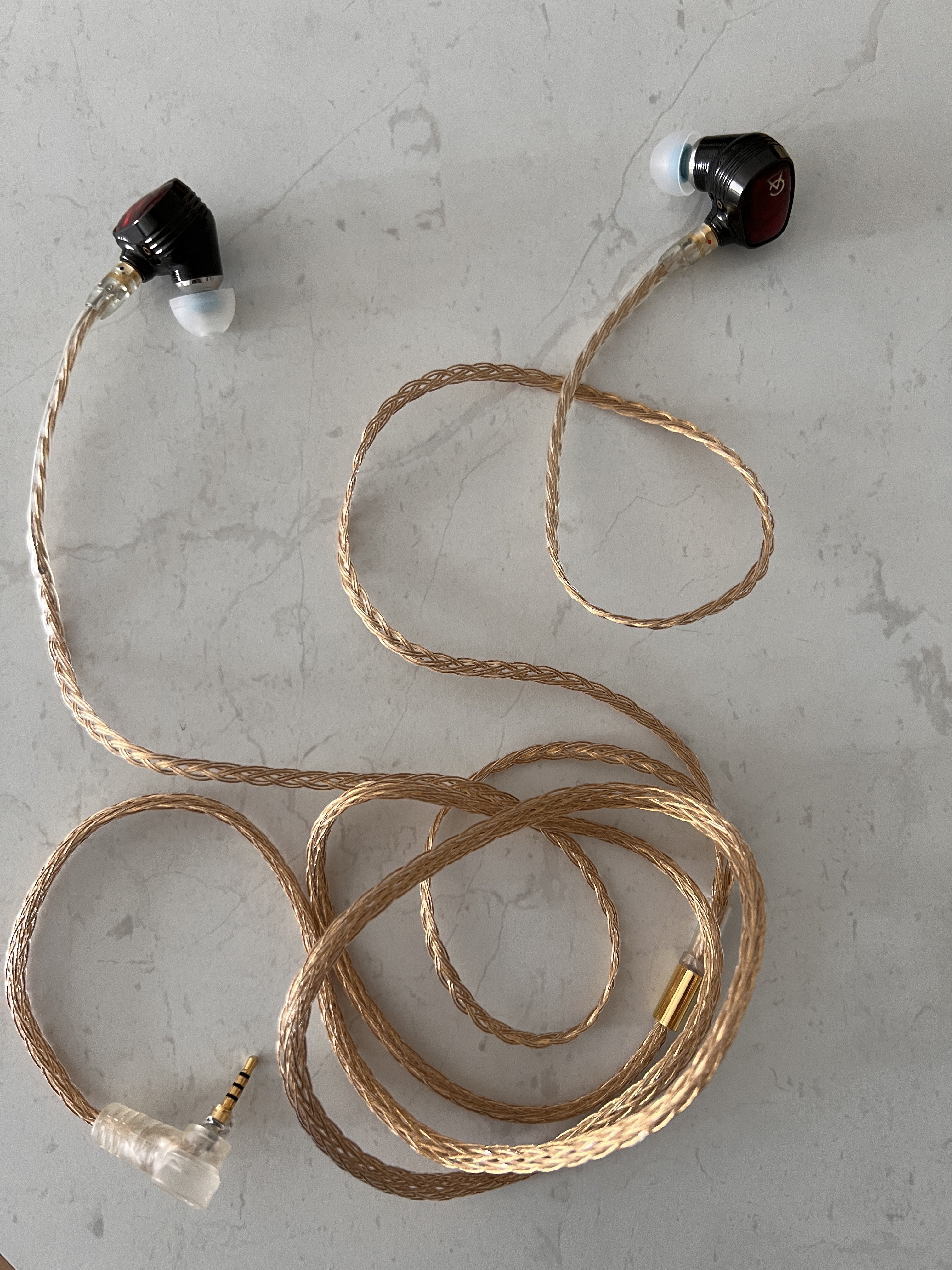 Sold: ALO Gold 16 MMCX 2.5mm Balanced IEM Upgrade Cable | Headphone ...