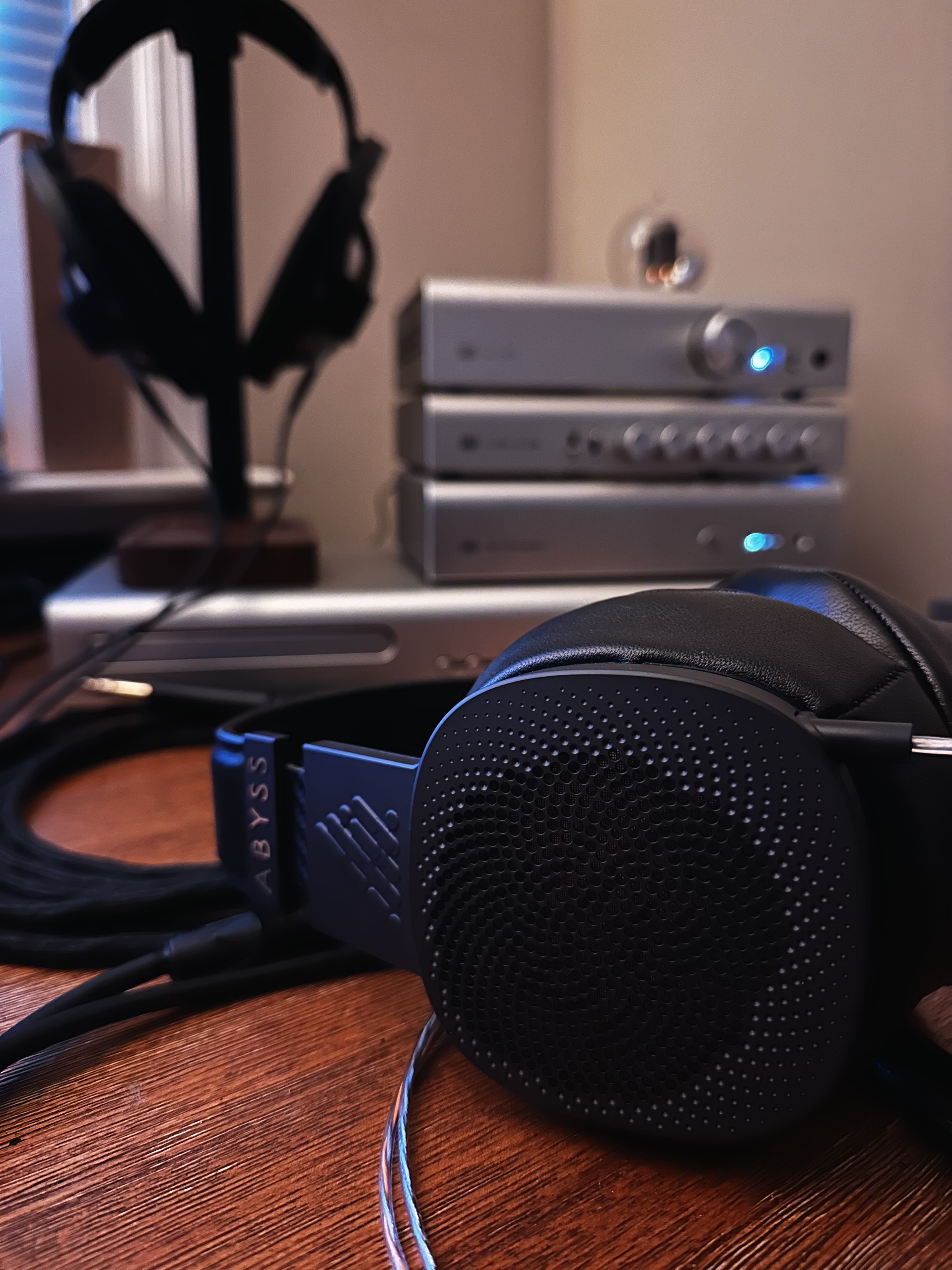 Show us your Head-Fi station at it's current state. No old pictures ...