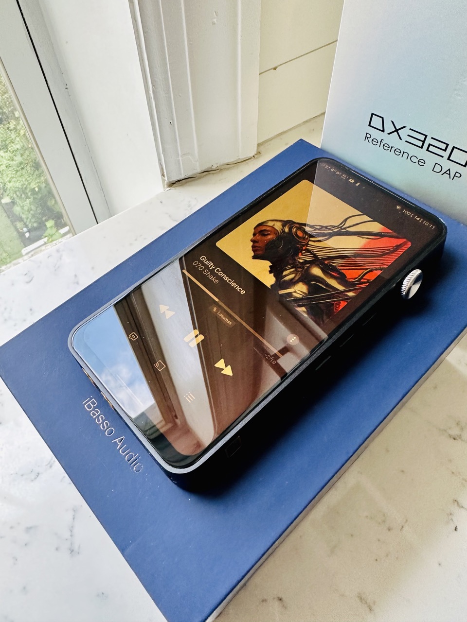 Sold: iBasso DX320 + Korg NuTube AMP14 + Custom Leather Case ...