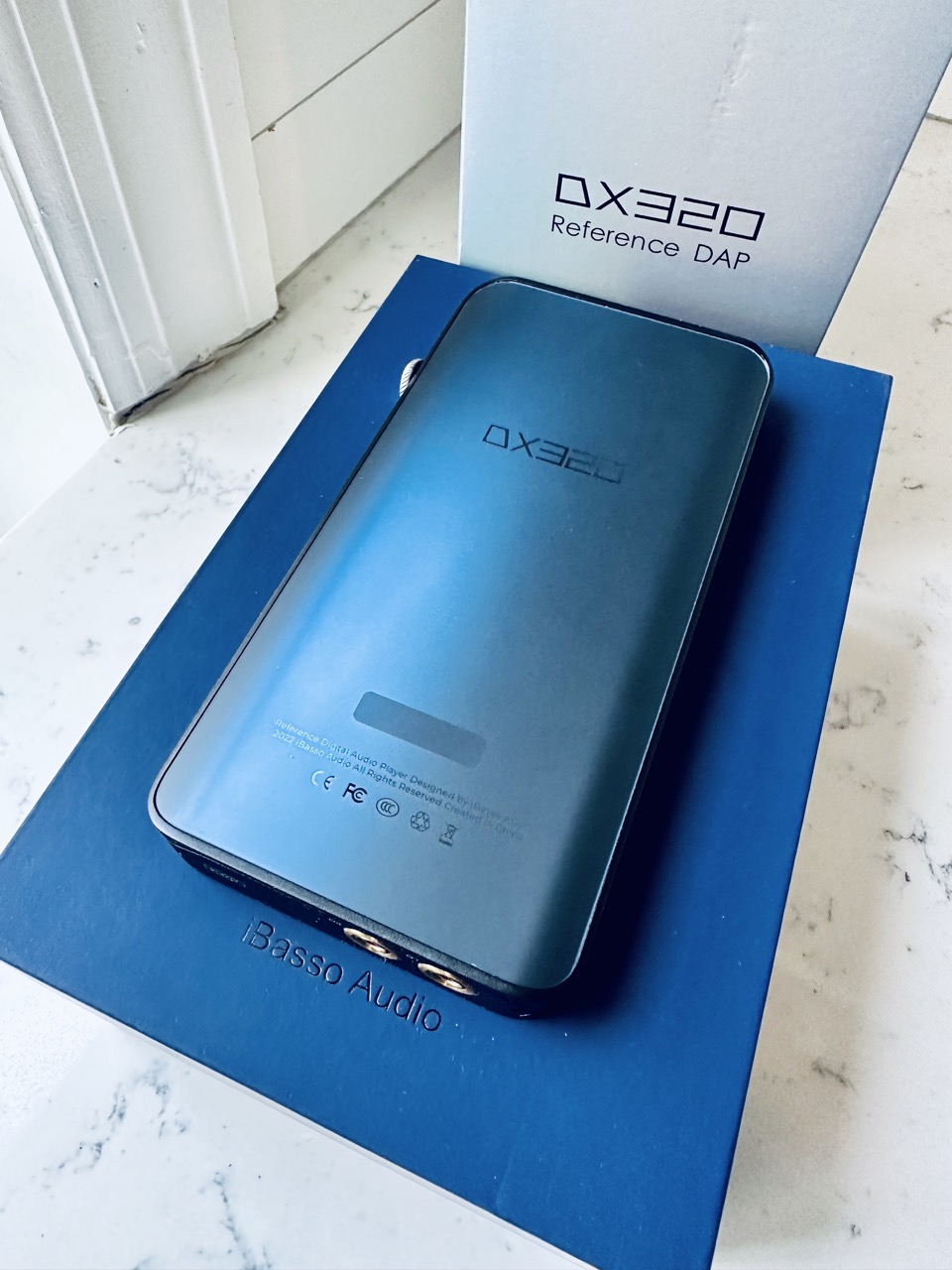 Sold: iBasso DX320 + Korg NuTube AMP14 + Custom Leather Case ...