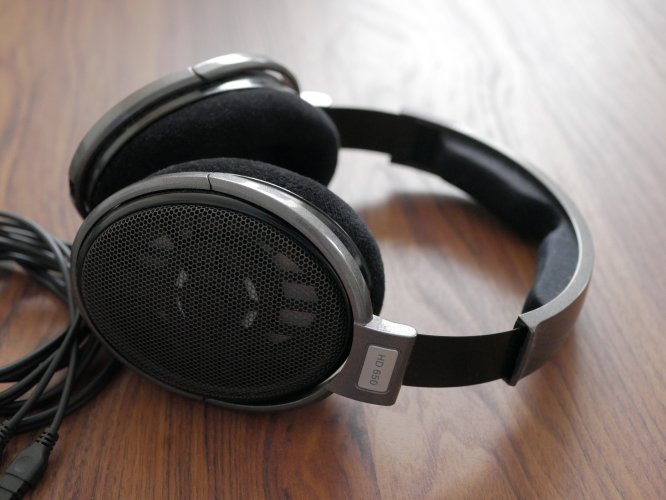 Sold: Sennheiser HD650[PRICE DROP] | Headphone Reviews and Discussion ...