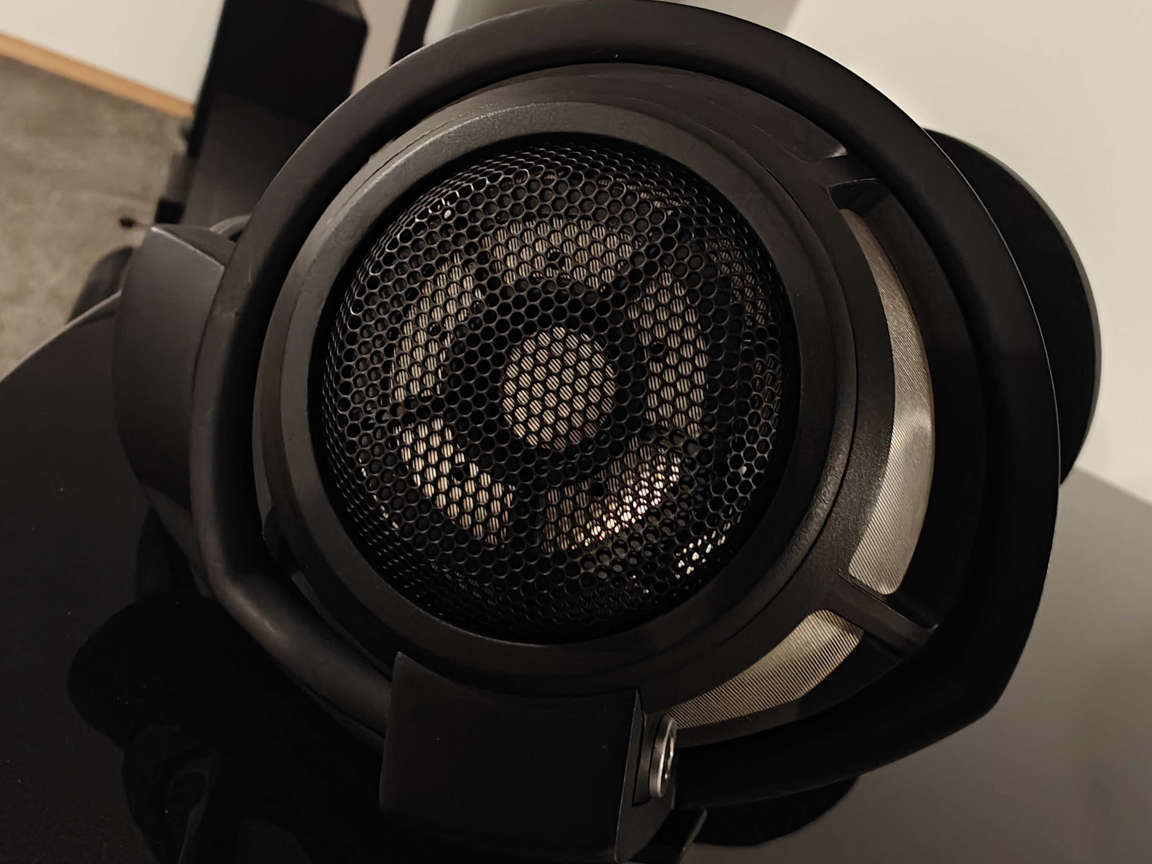 Sold: Sennheiser HD800 (SDR Mod) | Headphone Reviews and Discussion ...